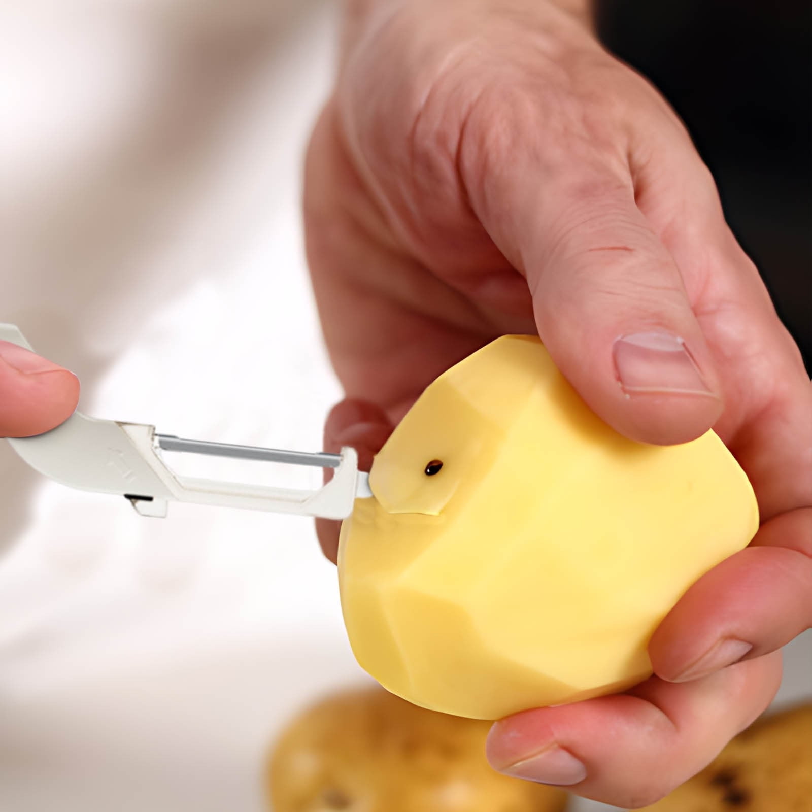 Gspmoly Stainless Steel Fruit Peeler - Ergonomic Kitchen Knife for Vegetables Food - No-BPA ...