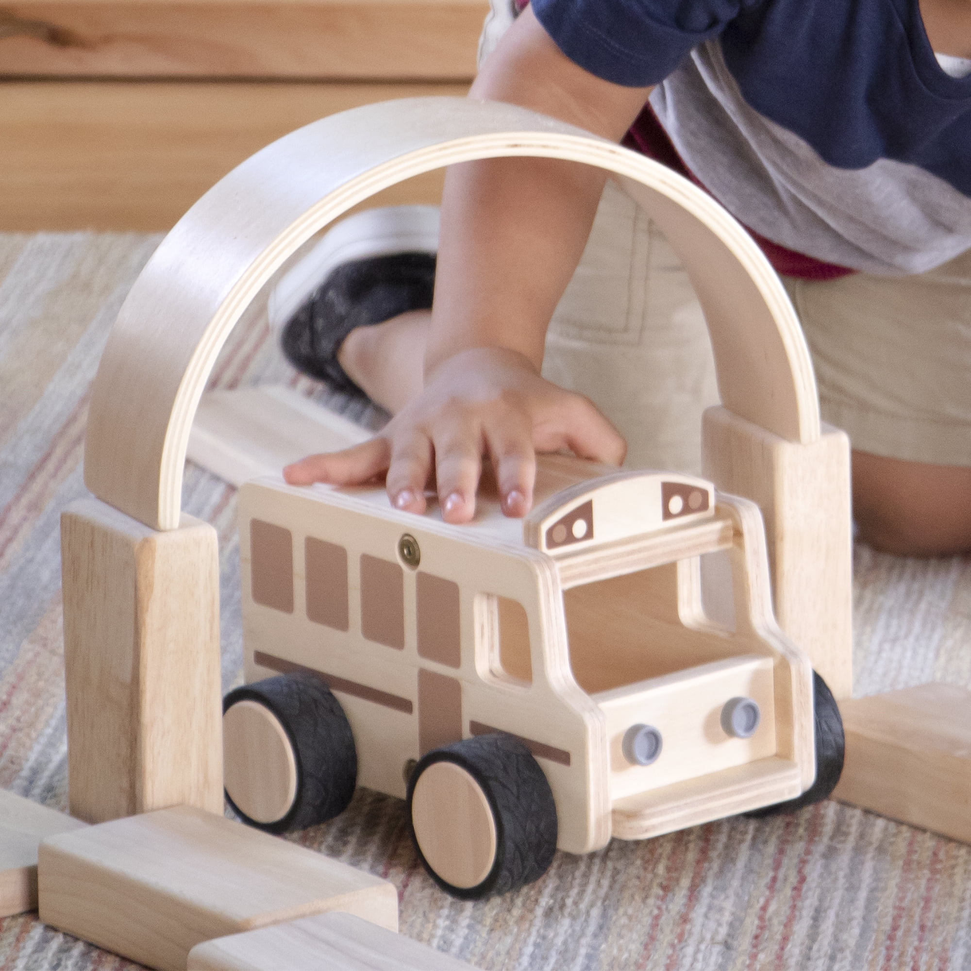 Guidecraft Wooden School Bus: Vehicle Play Set, Kids learning and ...