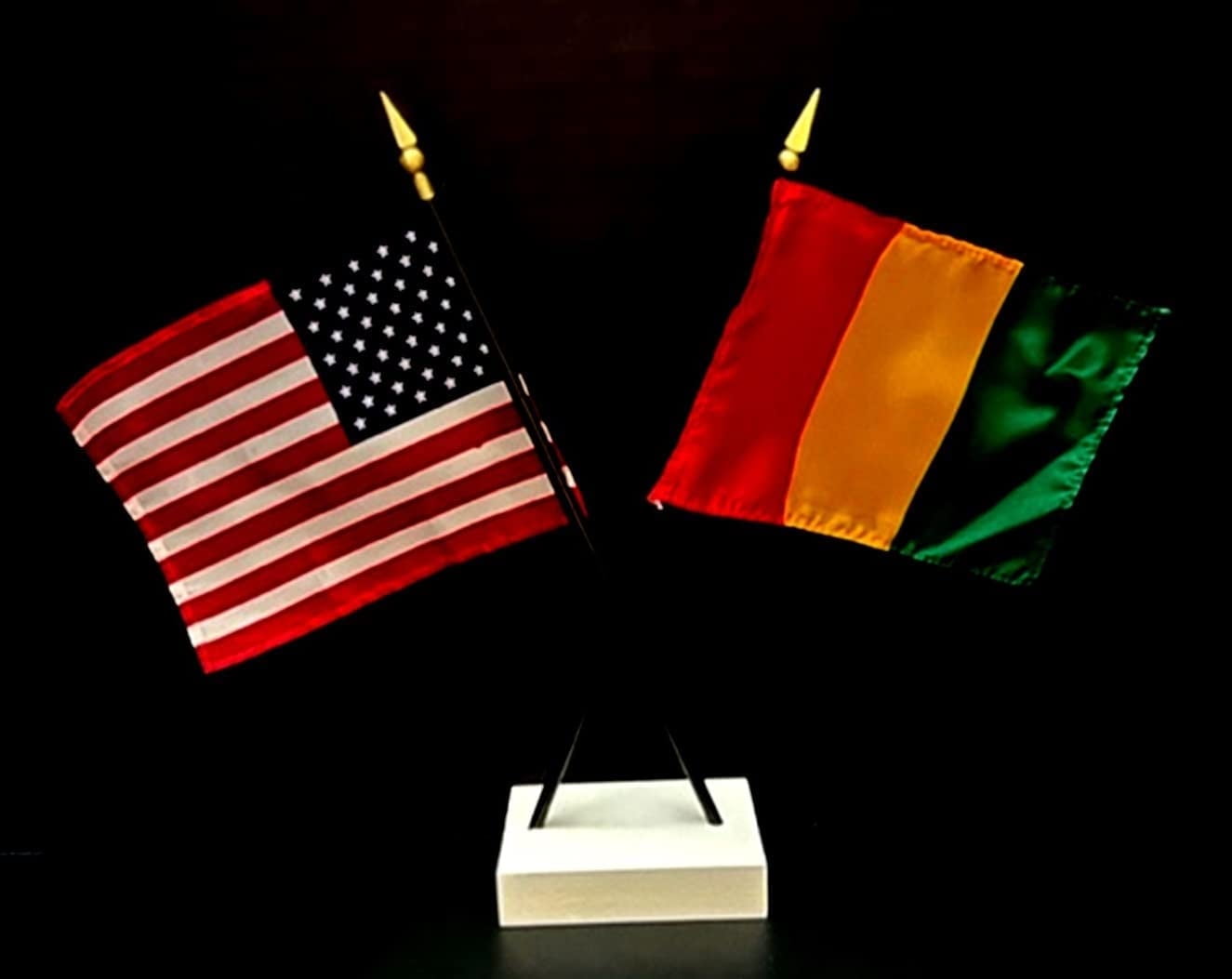 Guinea Desk Flag Set Contains One USA And One Country Flag With A guinea-desk-flag-set-contains-one-usa-and-one-country-flag-with-a