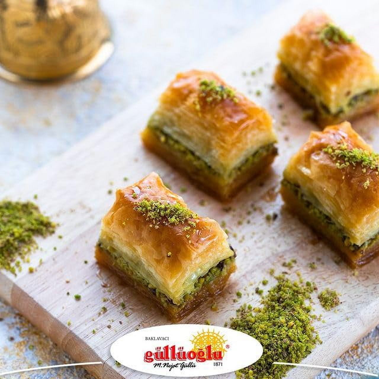 Gulluoglu Dry Baklava with Pistachio, 14 pieces (1.1 lb - 500 gr ...