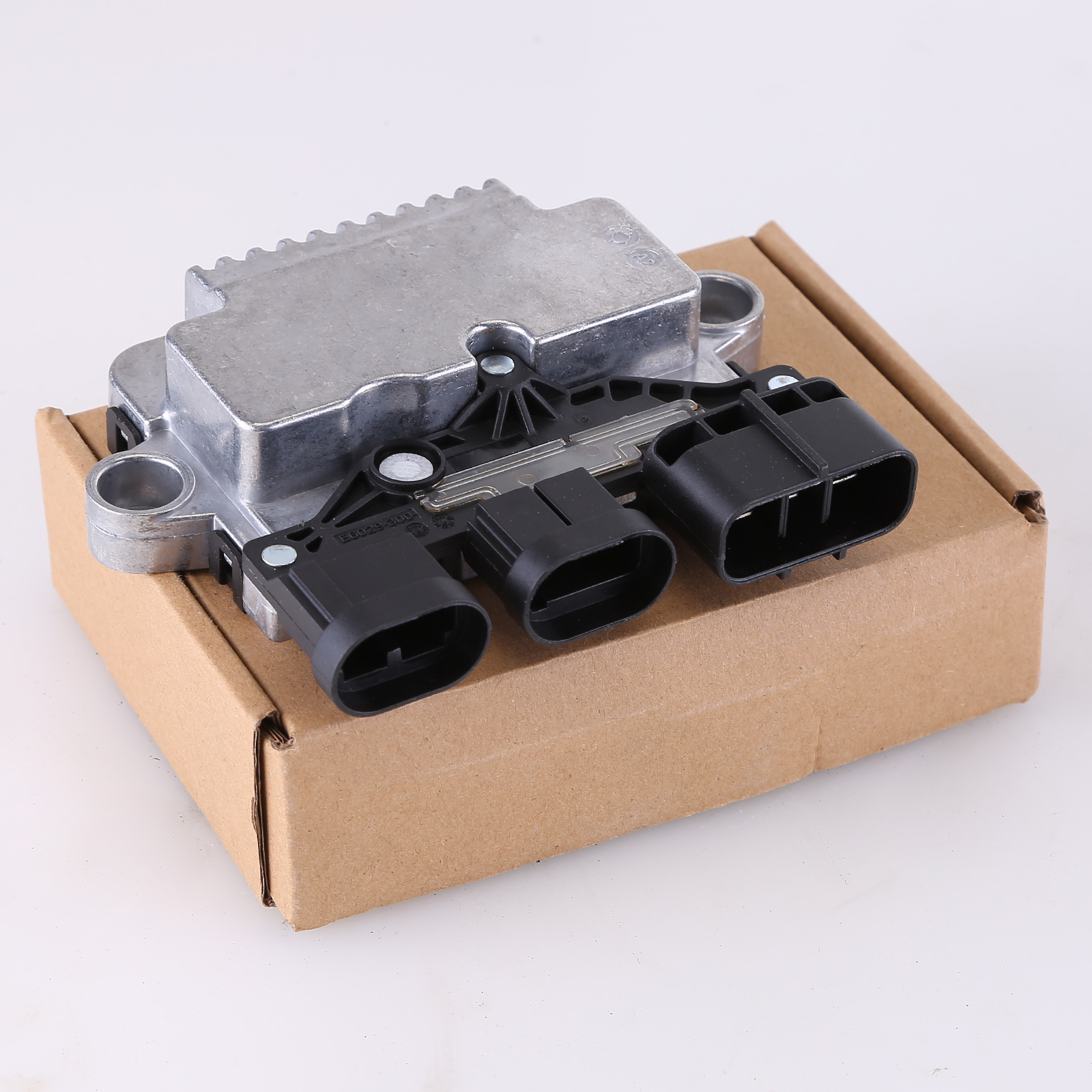 Guwzn Fan Control Module 21493-3JA0E Compatible for 2013-2020 Nissan ...