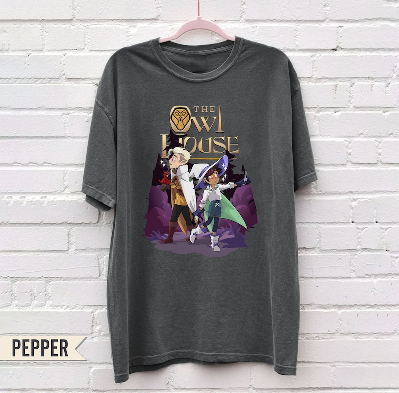 HA31075-LUXURY UNISEX T-SHIRT, Luz and Hunter The Owl House Shirt ...