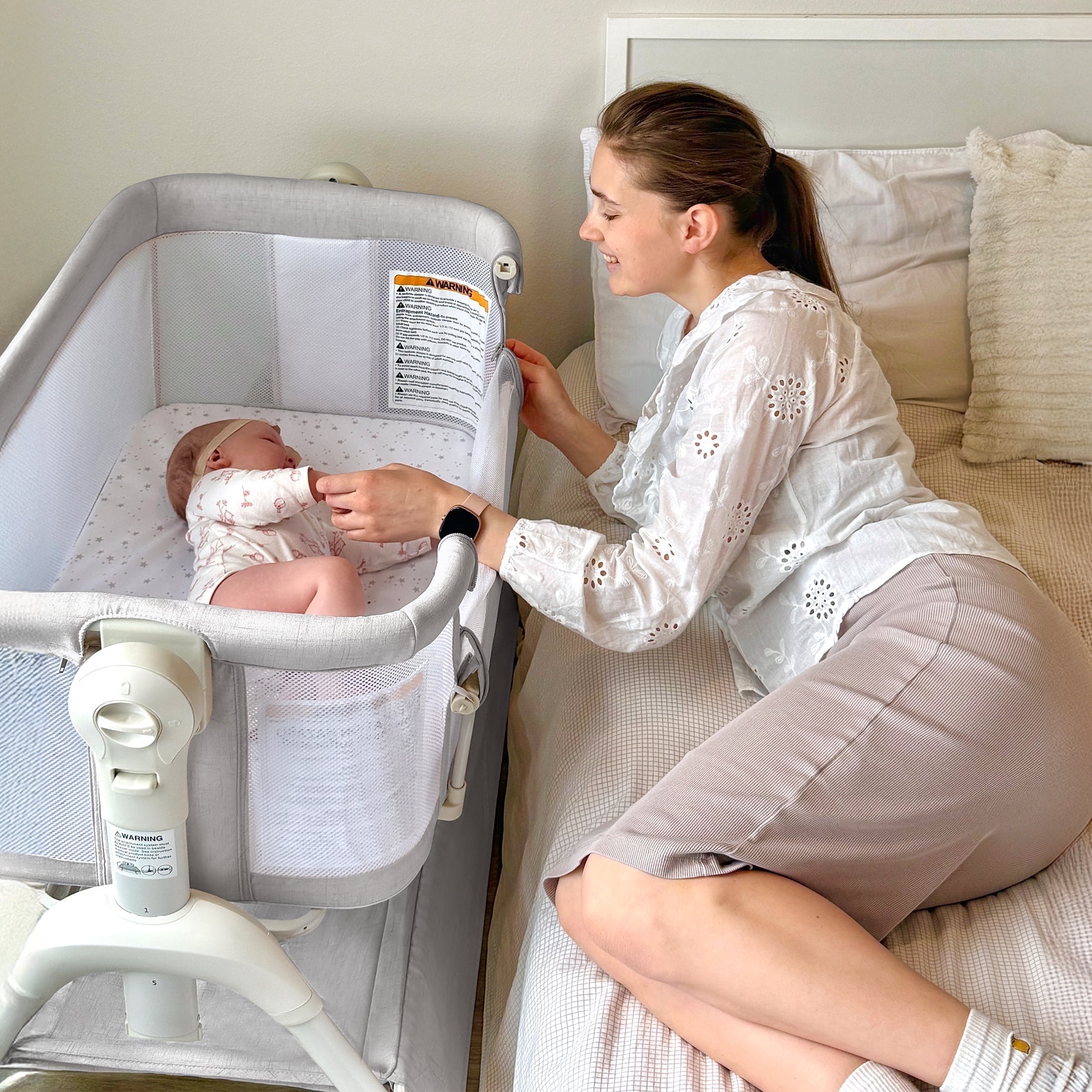 HARPPA 3 in 1 Baby Bassinet, Bedside Sleeper, Rocking Cradle ...