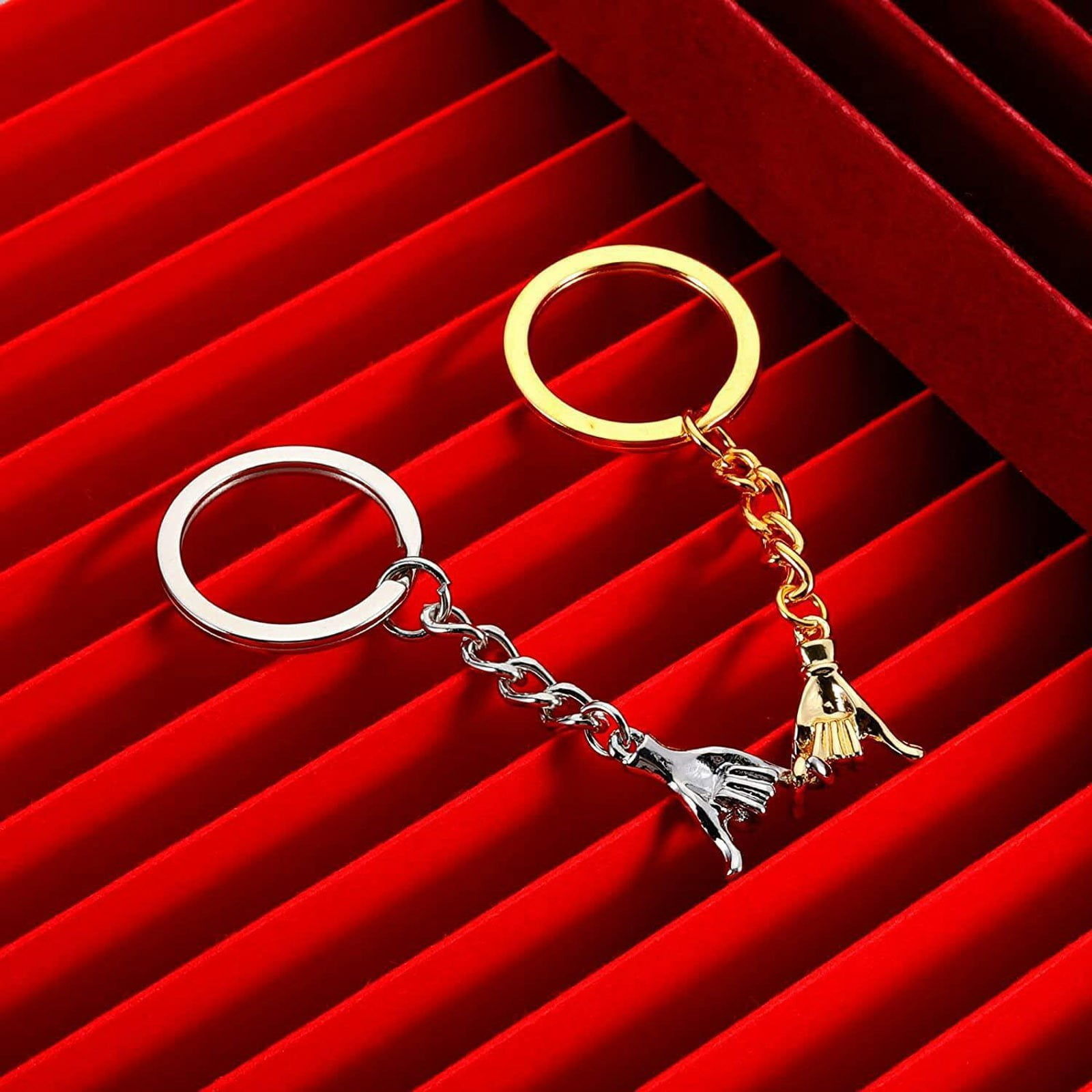 HBBKVI Hand in Hand Couple Keychain Set of 2, Alloy Gesture Pendant ...