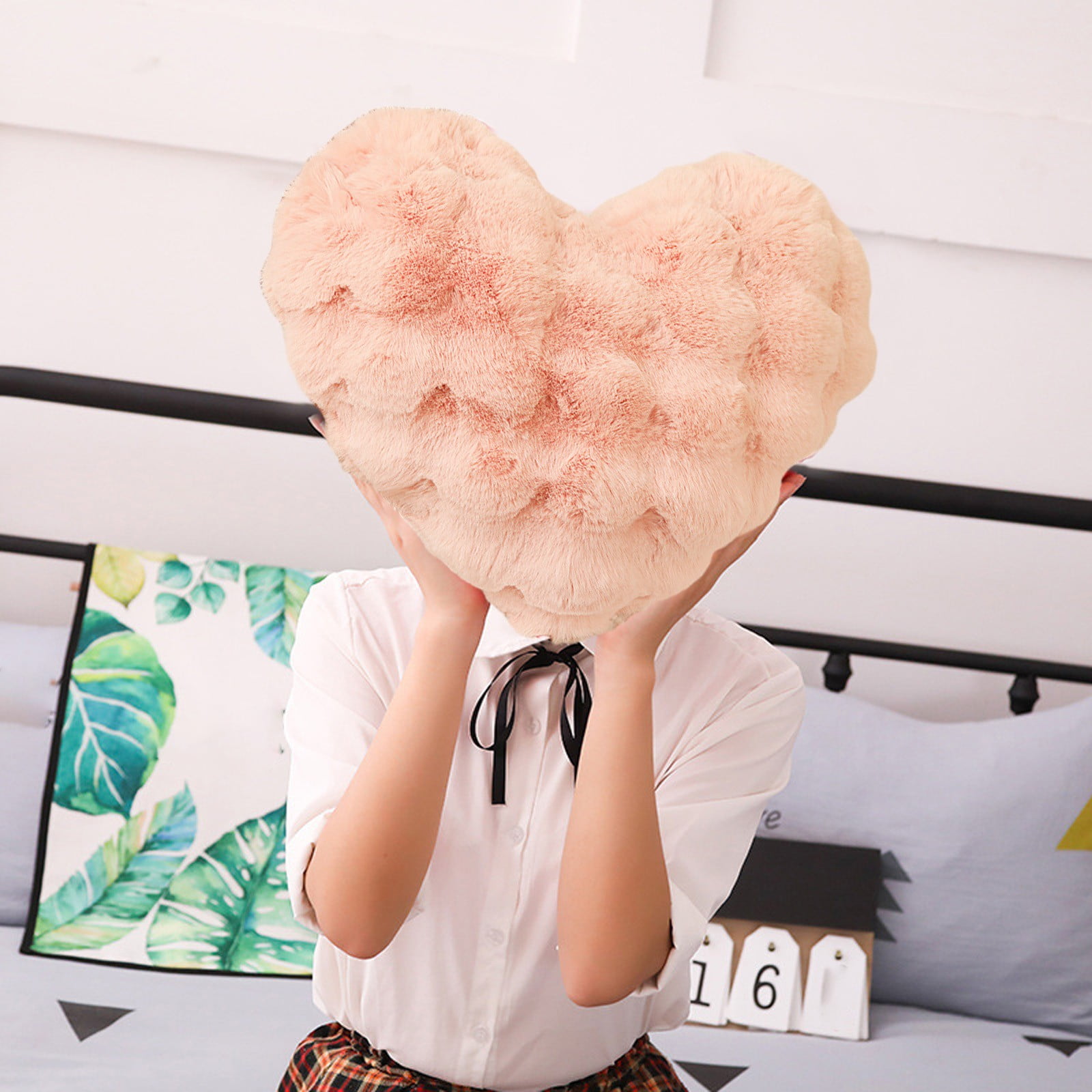 HCJKDU Fluffy Heart Throw Pillows, Waffle Shaggy Decorative Pillow for ...