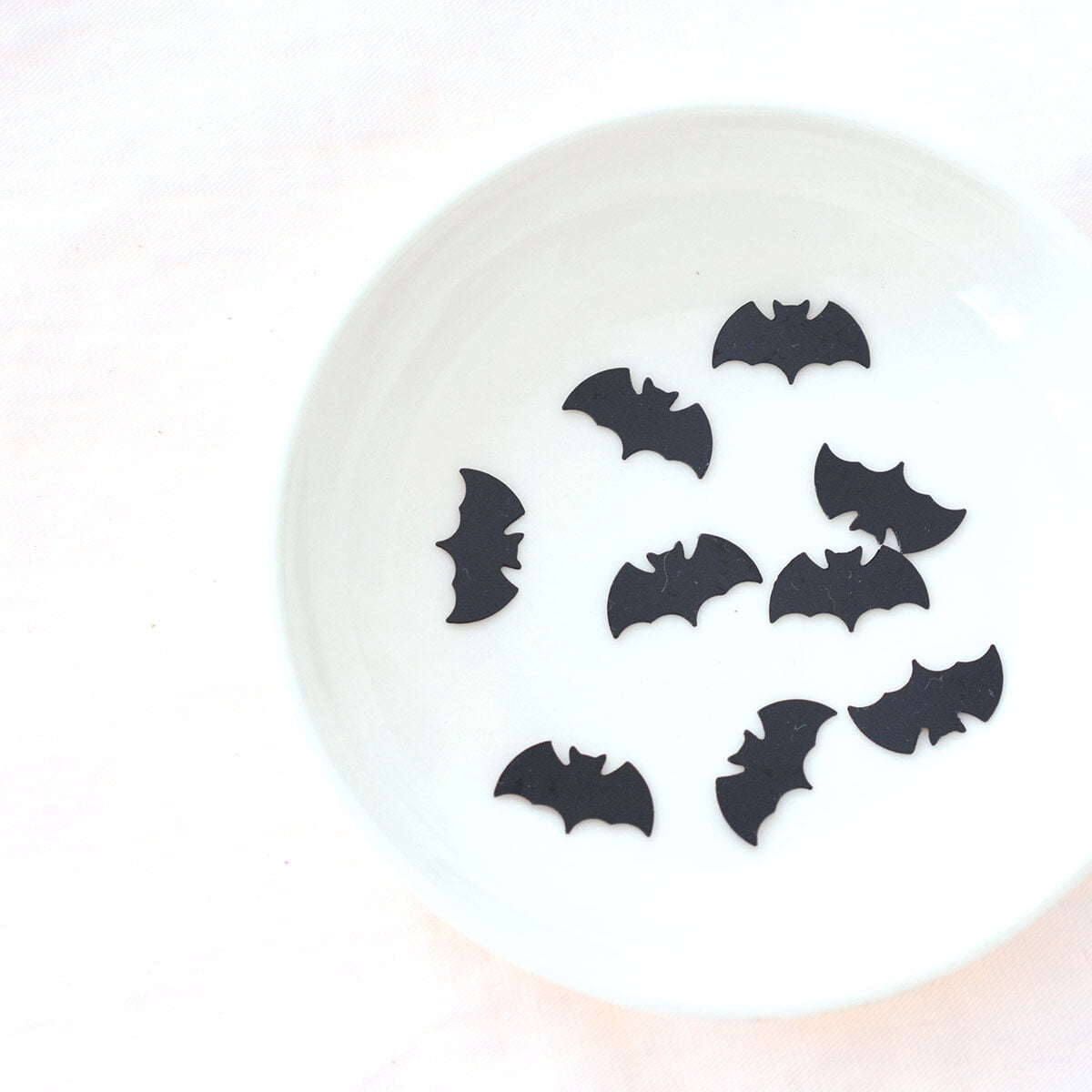 HEANUJJ 1 Decoration Black Paper Confetti Bat Cuttings For Celebratory ...