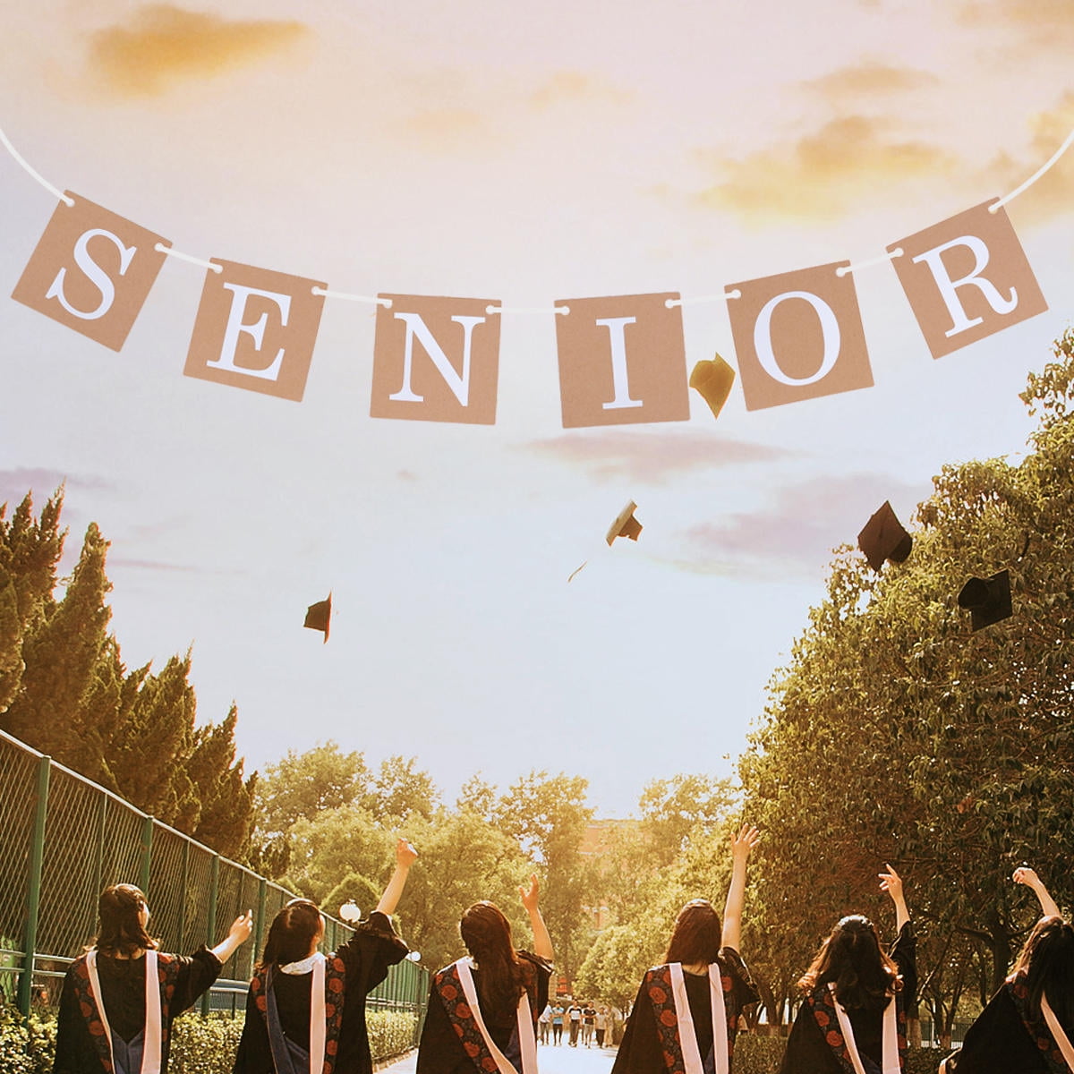 HEATSHAKING Kraft Paper Banner Grad Party Decorations White 12 x 12cm ...