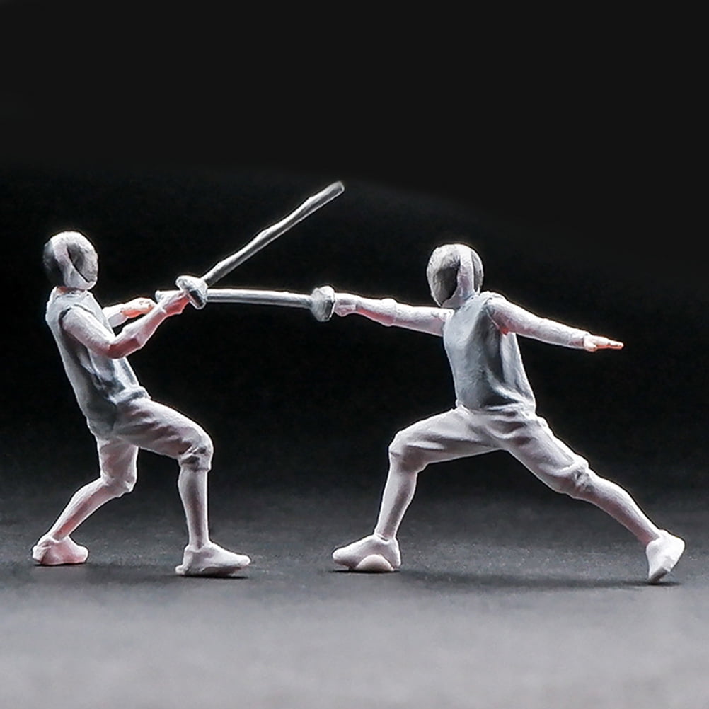 HEMOTON 2pcs Miniature Fencing Models 1/64 Scale Figures Fencing Scenes ...