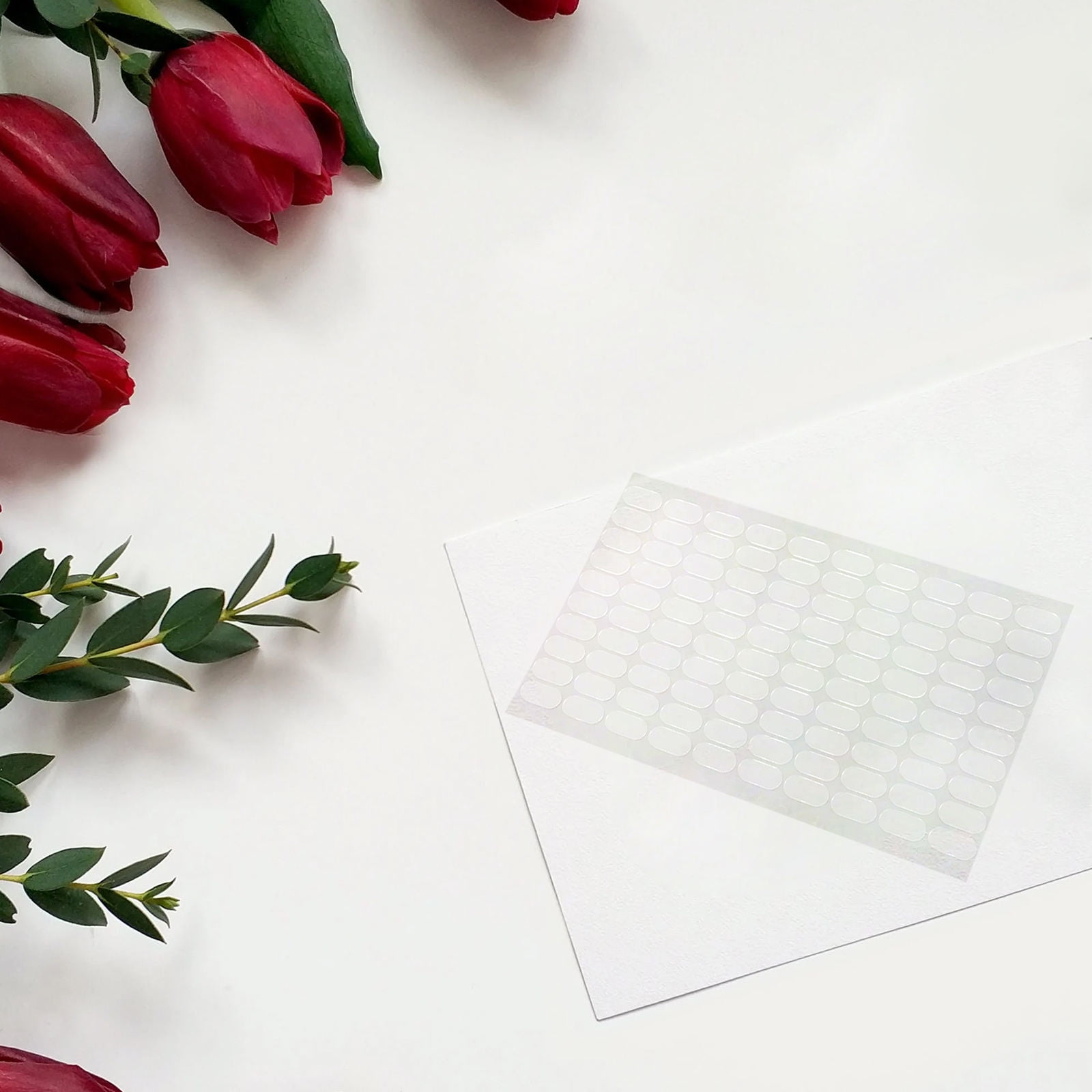 HEMOTON 400pcs Sticky Dots Double Sided Strong Adhesion Clear Sticky ...