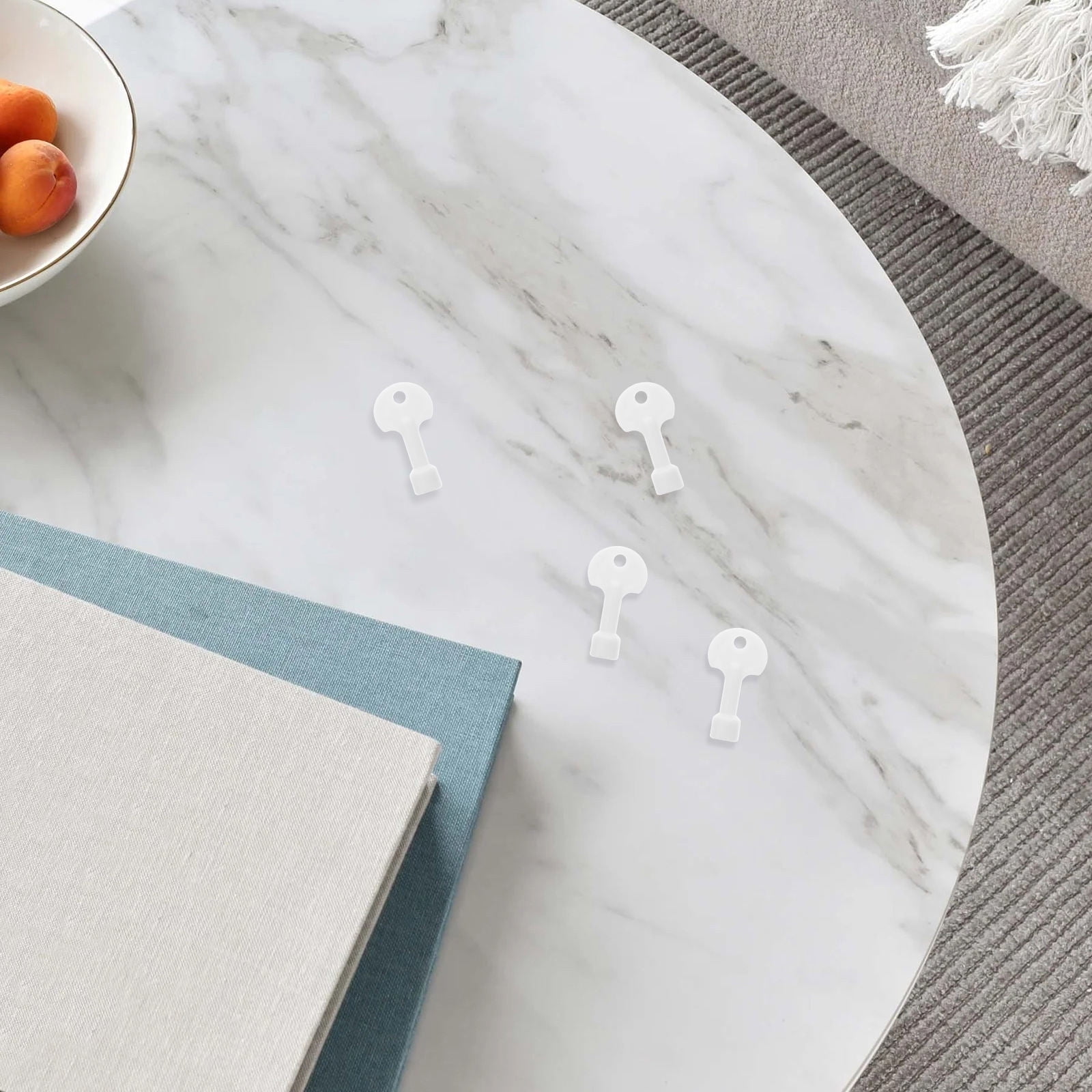 HEMOTON 4Pcs Plastic Triangle Spanner Key for Trash Can Outdoor Trash ...