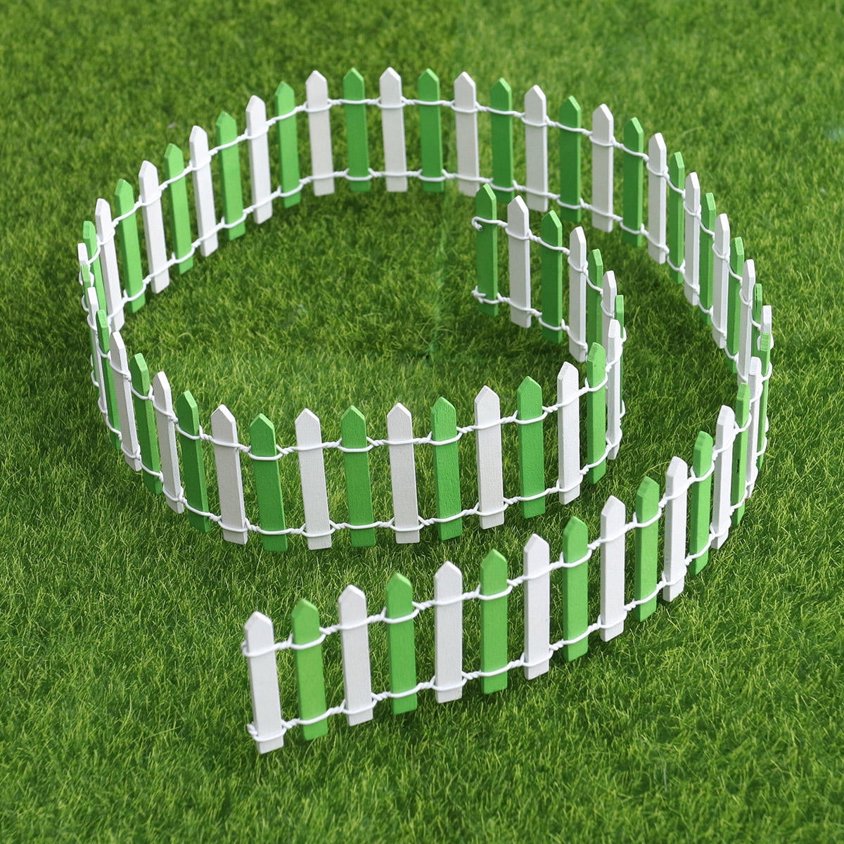 EXHUMKY Mini Landscape Fence 1Set White For Gardeners Holiday Displays ...