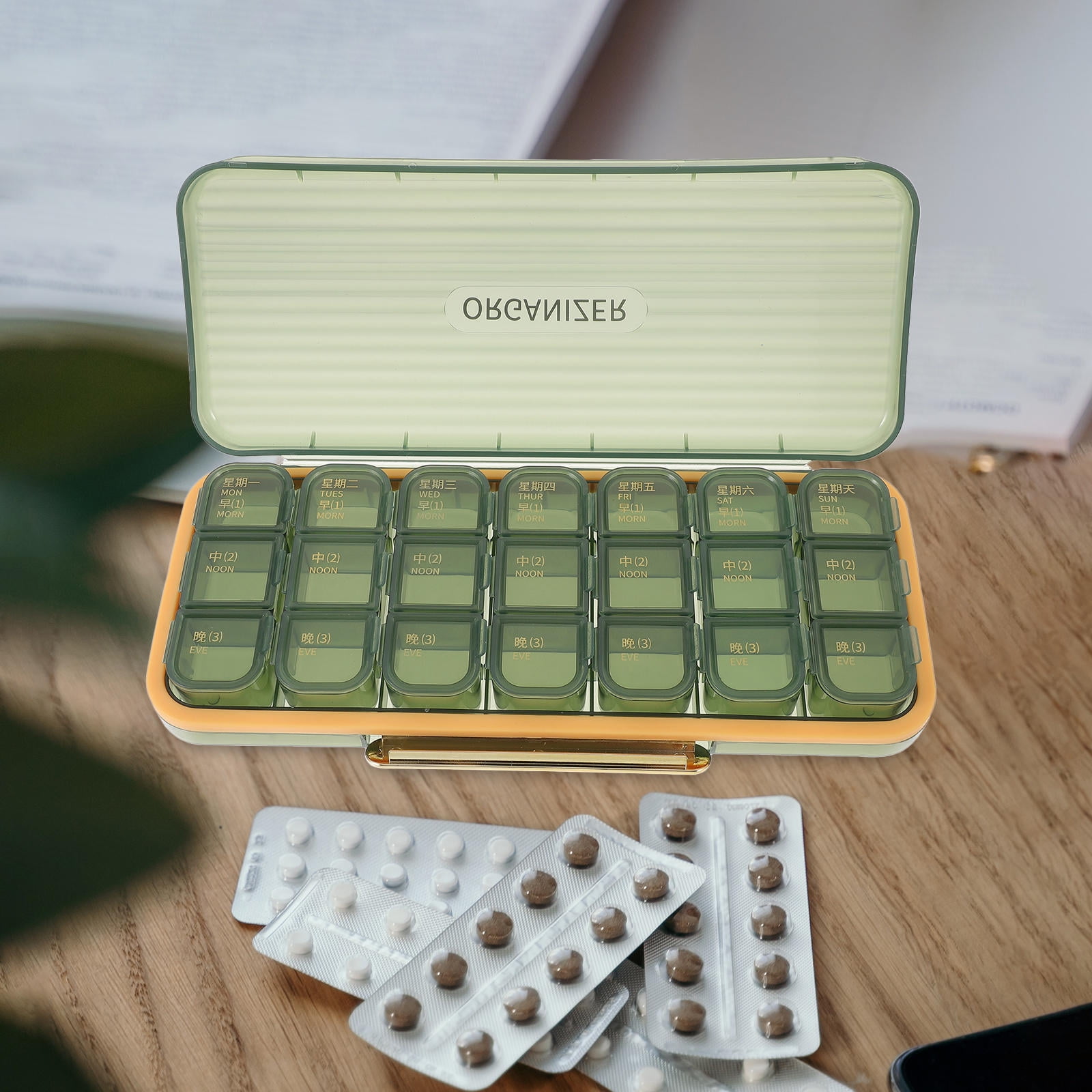 HEMOTON Portable Pill Organizer Compact Dispenser for Travel and Daily ...