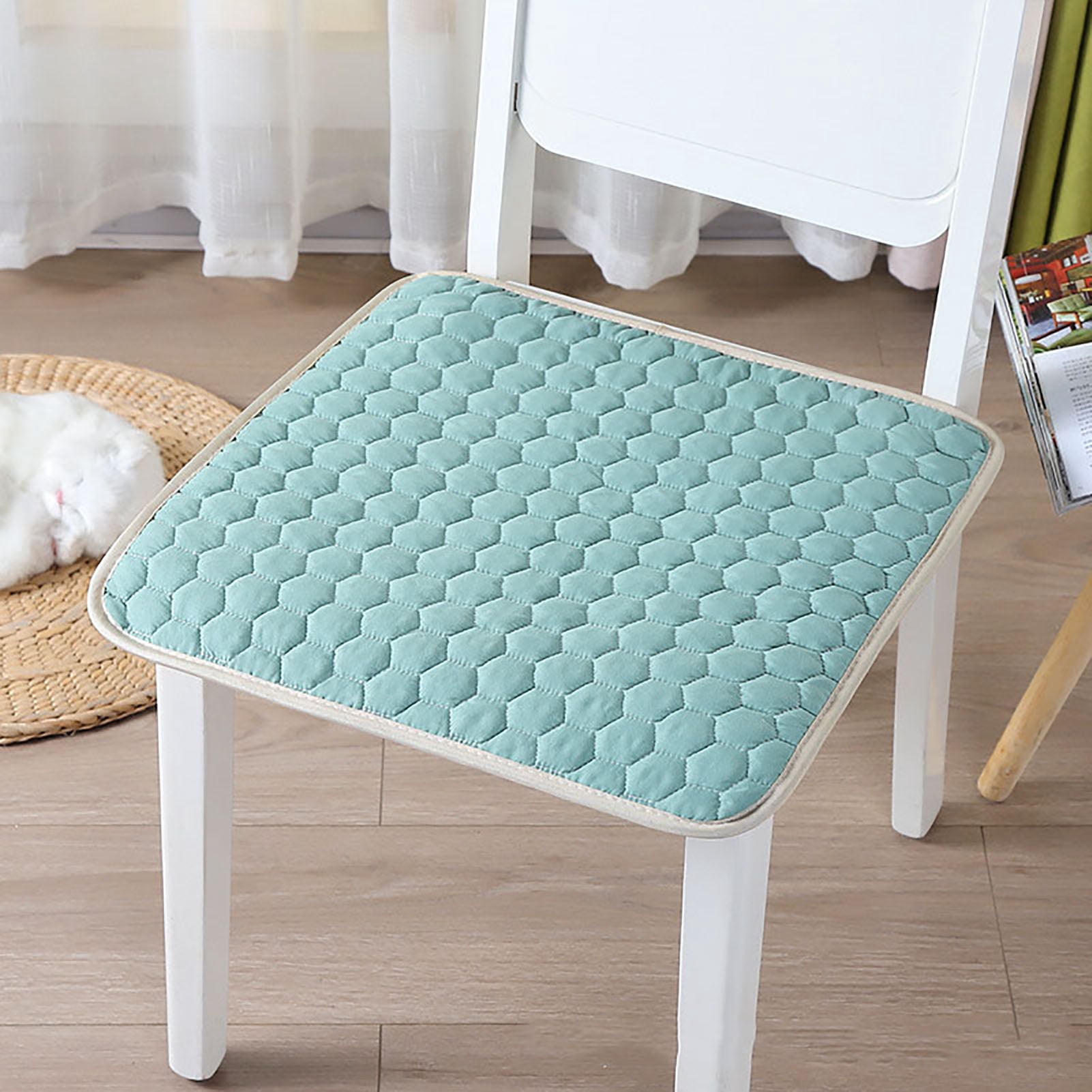 HEVIRGO Chair Cushion with Straps, 12-18 Inch Dustproof Decorative ...