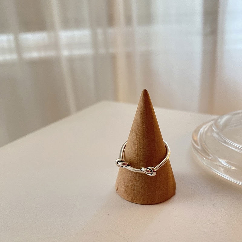 HHH Niche Beautiful Romantic Cross Fashionable Ring Not Outdated Classic Graceful Online ...