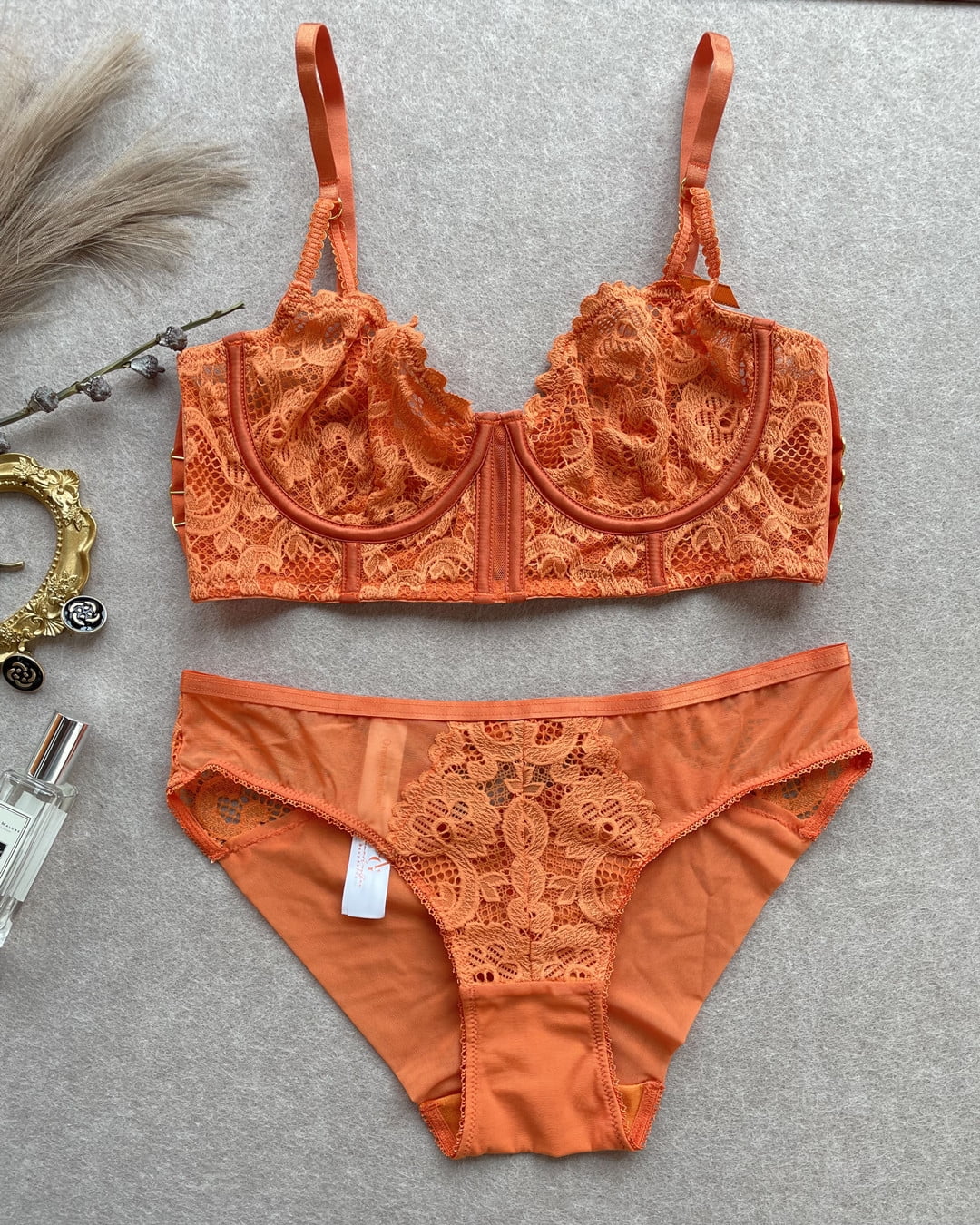 HHH Ultra-Thin French Underwear Breast Holding Push up Sexy Bra Big ...