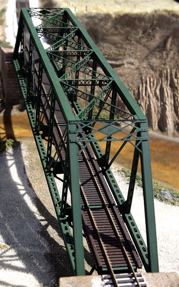 HO 150' Midwest Punch Plate Pratt Truss Bridge Kit - Walmart.com