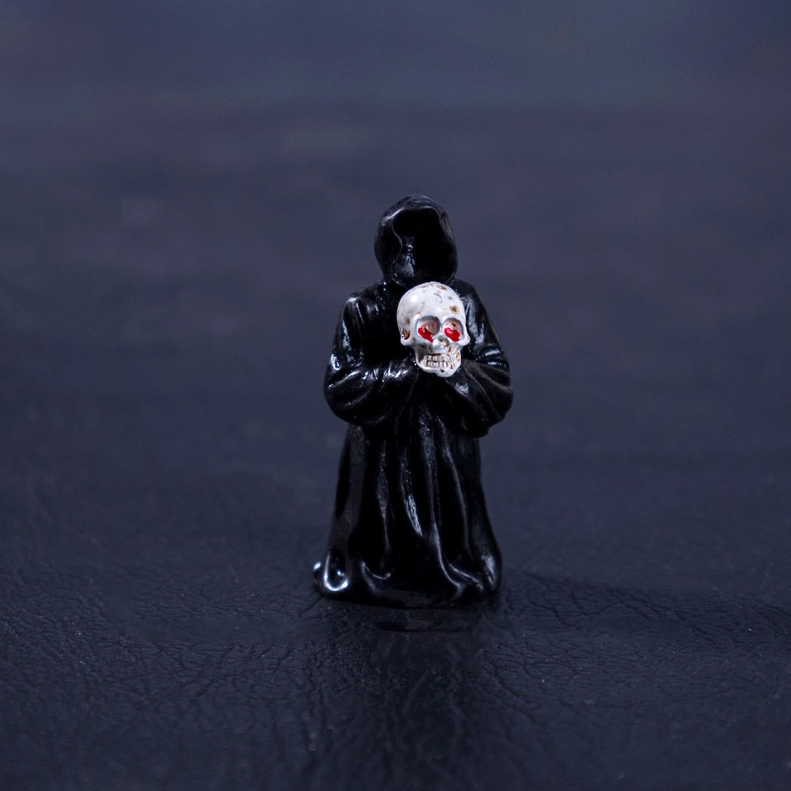 HOARBOEG 10Pcs Halloween Miniature Figurines, Dark-Tone Resin Tabletop ...