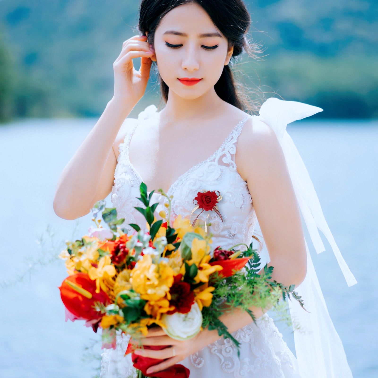 HOMEMAXS 4pcs Simulation Rose Brooch Romantic Wedding Decor Realistic Bridal Bridegroom Corsage ...