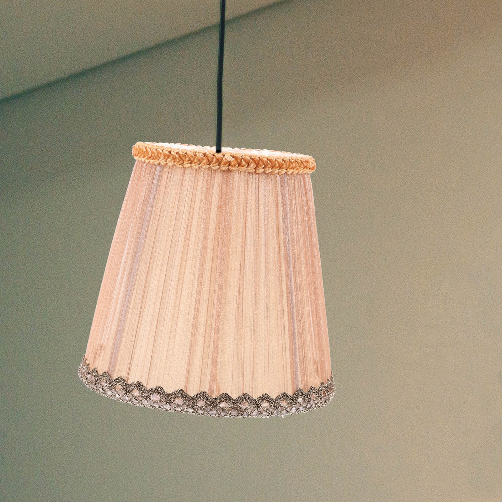 HOMEMAXS Hanging Lamp Wall Shades Clip on Fabric Lampshade Holder ...