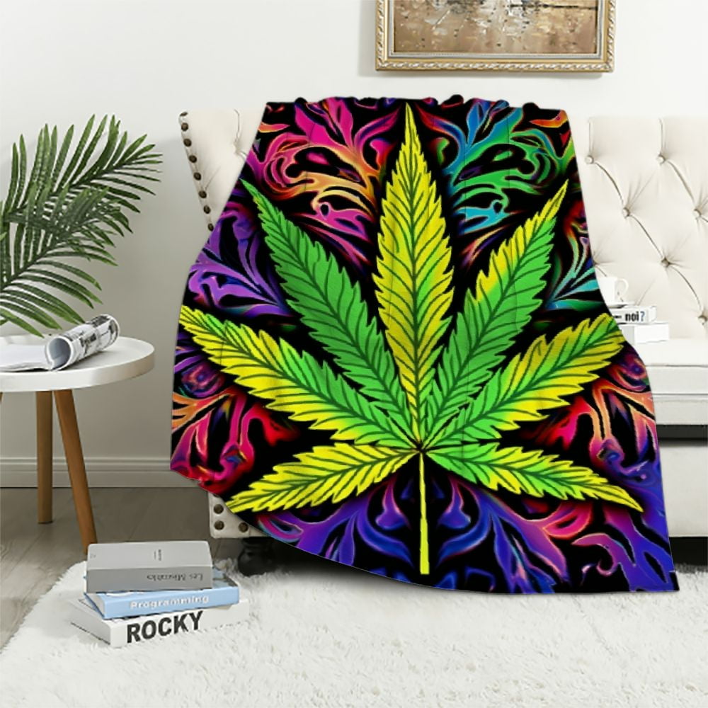 HOMICOZI Marijuana Leaf Throw Blanket for Bed Couch Sofa Men Cannabis Leaves Blanket Women Boys ...