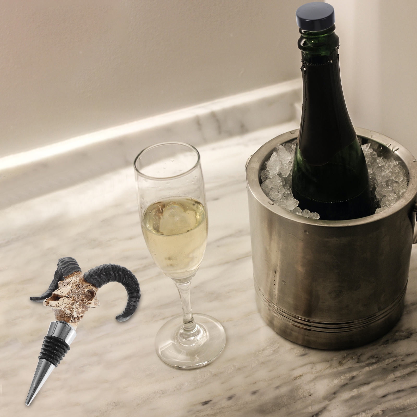 HOMOBABE 2Pcs Wine Bottle Sealing Plug Buffalo Skull Shape for Home and ...