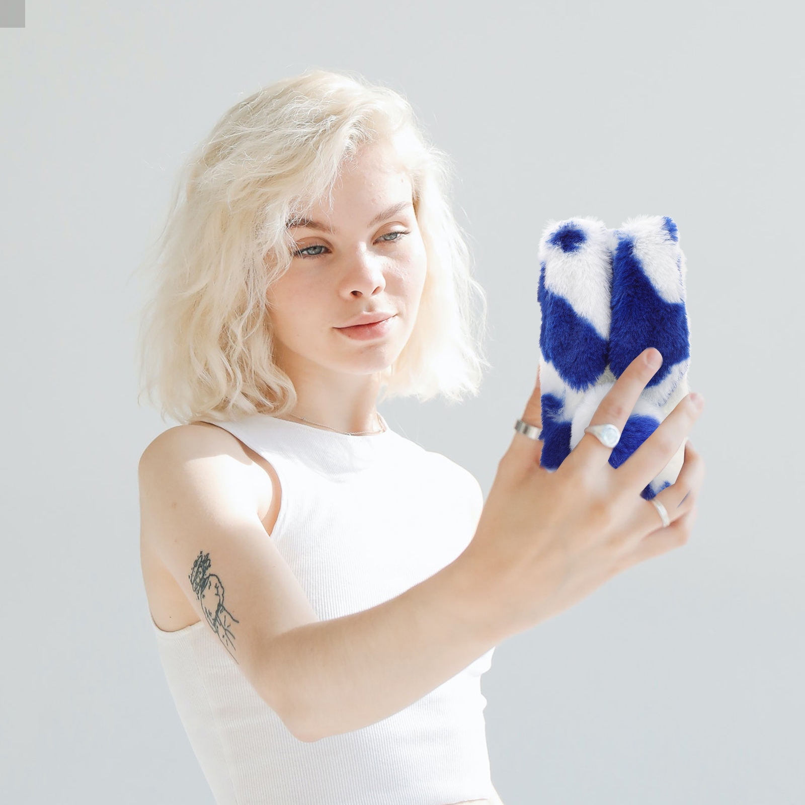 HONITANO 1Pack Fluffy Furry Phone Case for with Tpu and Plush Material ...