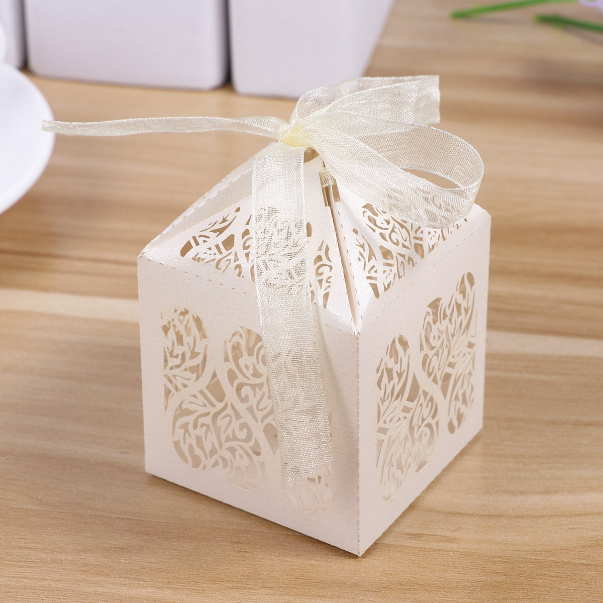 HONITANO 50Pcs Beige Paper Wedding Favor Boxes Hollow Out Design for ...