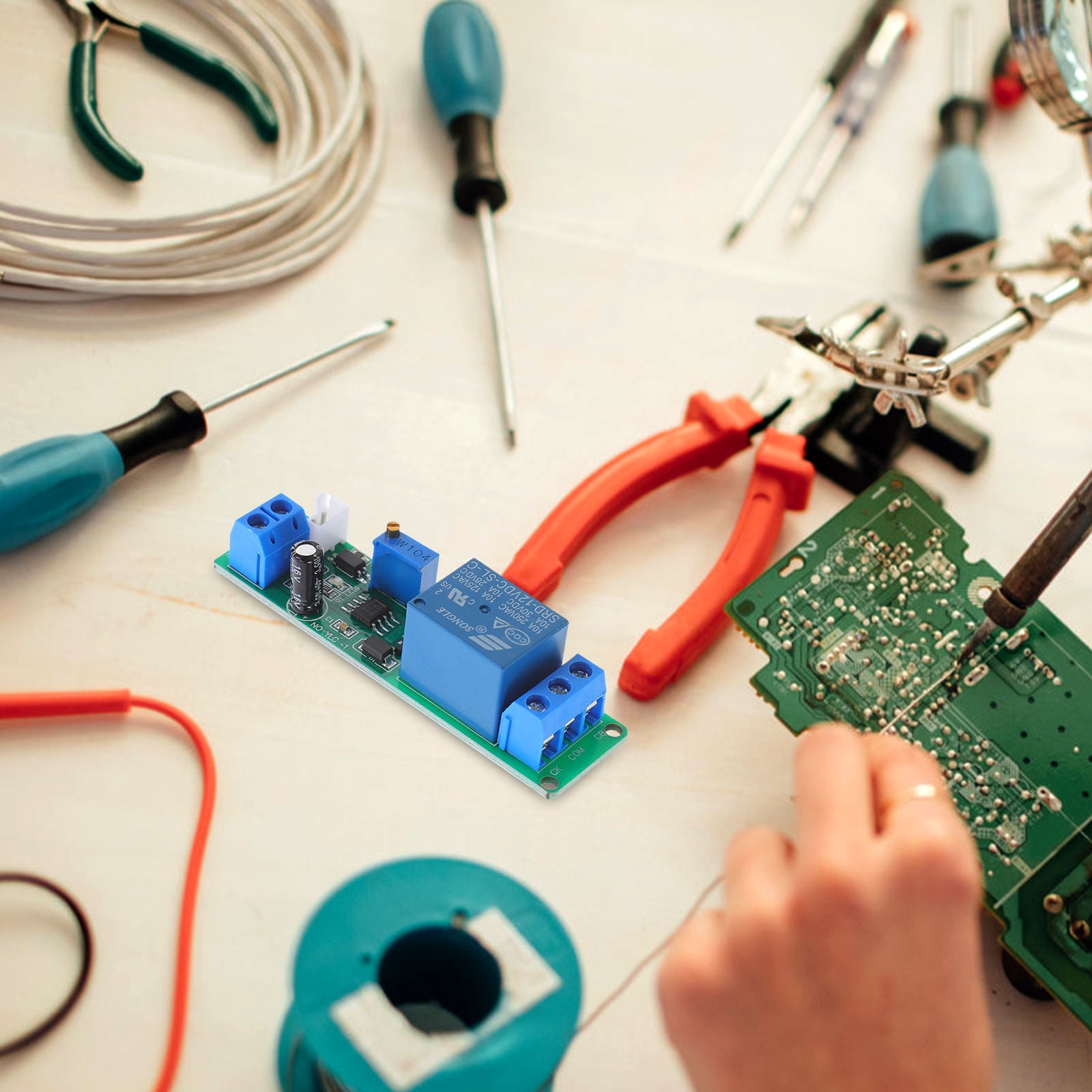 HONMEET Low Voltage Relay Module Made Of Plastic With Timing Control ...