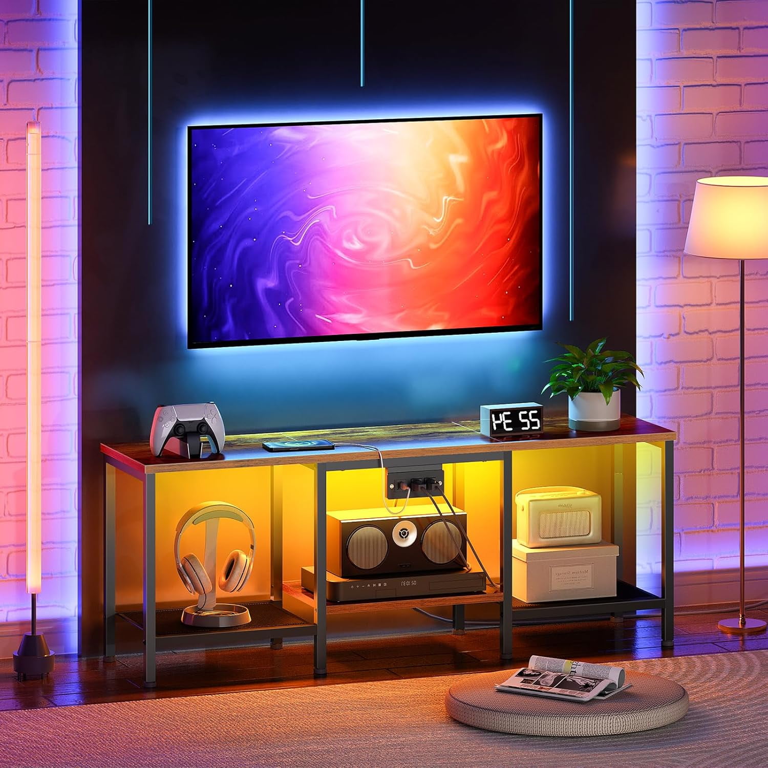 HOOBRO TV Stand with Charging Station to 55 Inches, LED Entertainment Center, Media TV Console ...