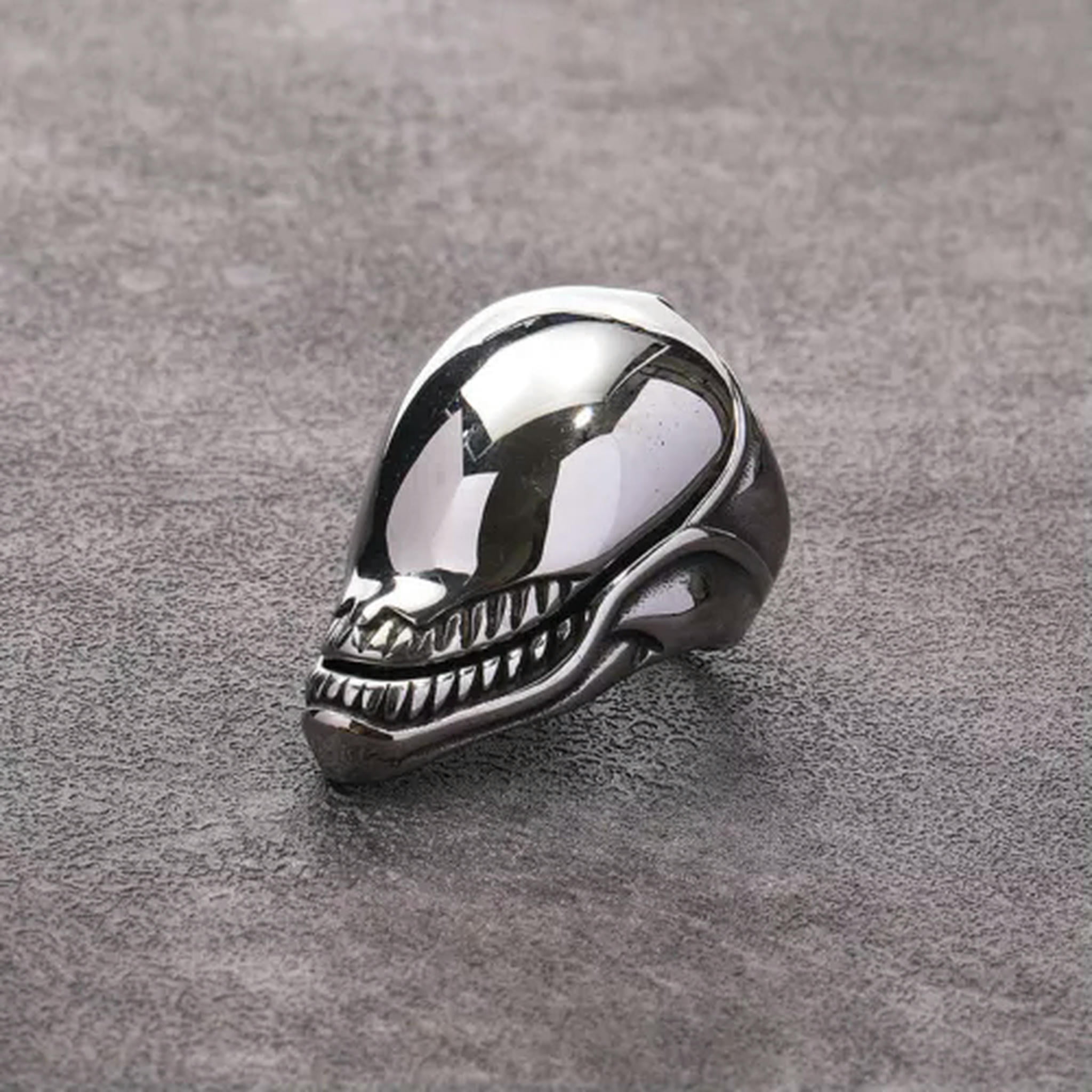 HOOUN Gothic Openable Alien Skull Ring Stainless Steel Men's Skeleton ...