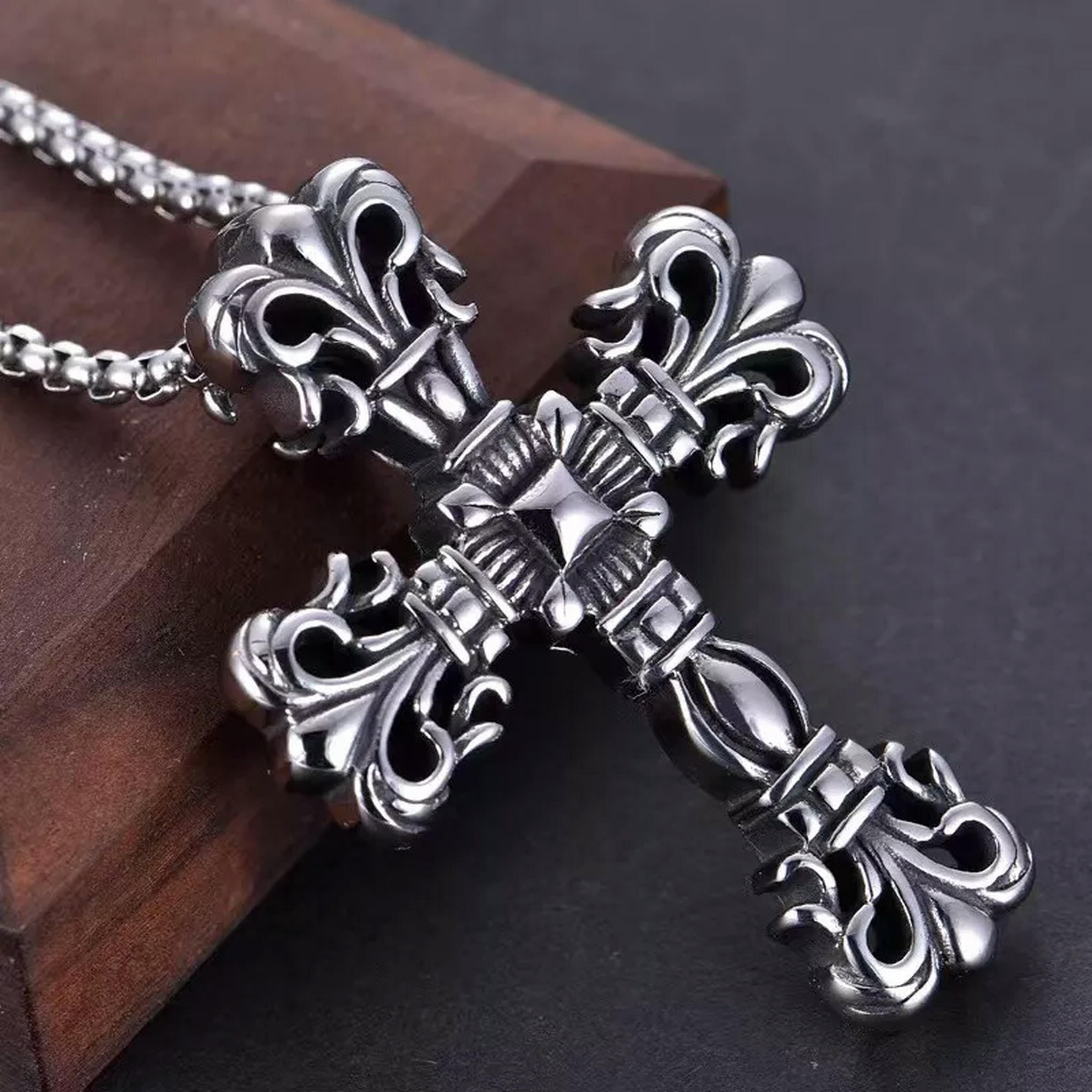 HOOUN Men Large Gothic Cross Pendant Necklace Punk Rock Biker Jewelry ...