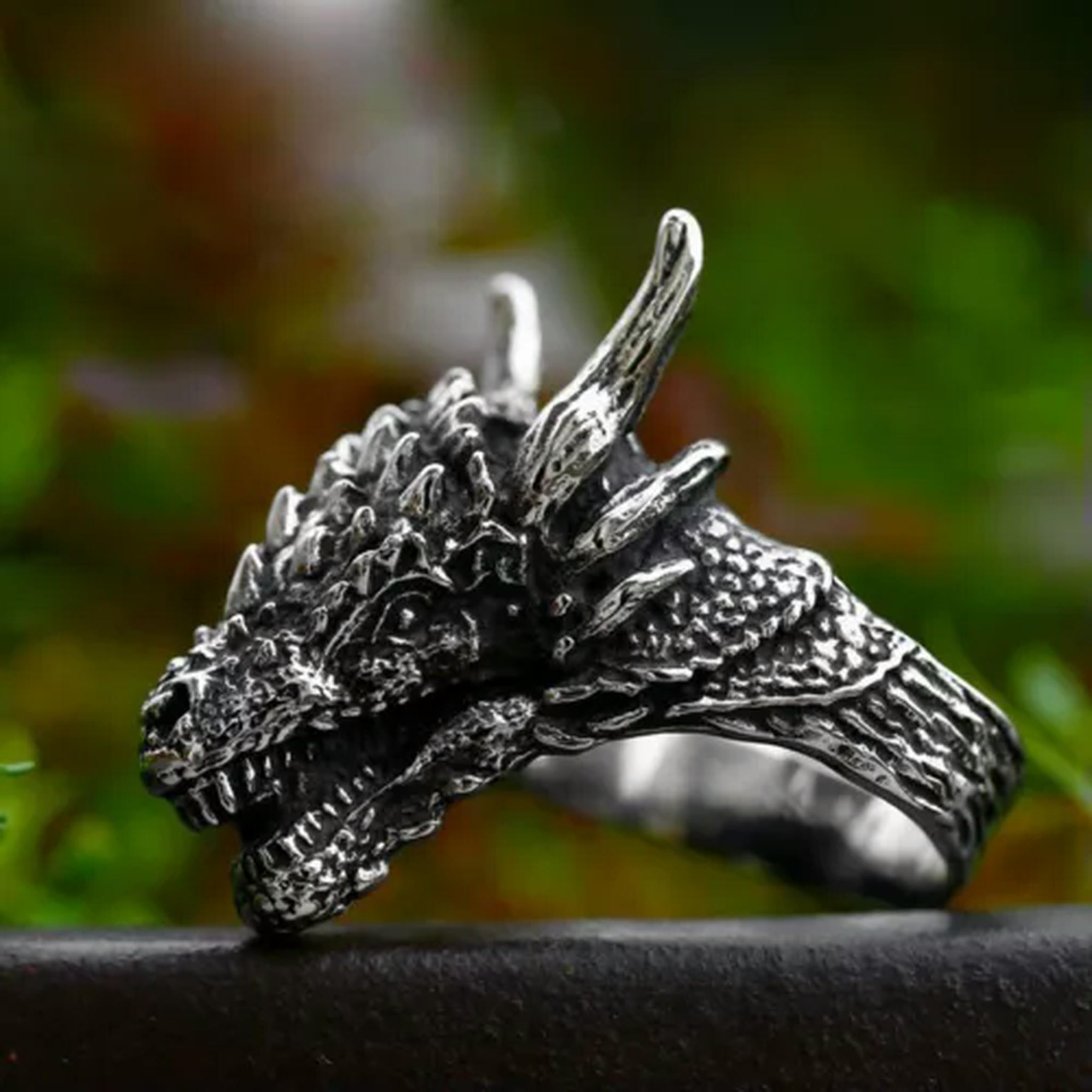 HOOUN Men's Powerful Dragon Head Ring Stainless Steel Horn Dragon ...