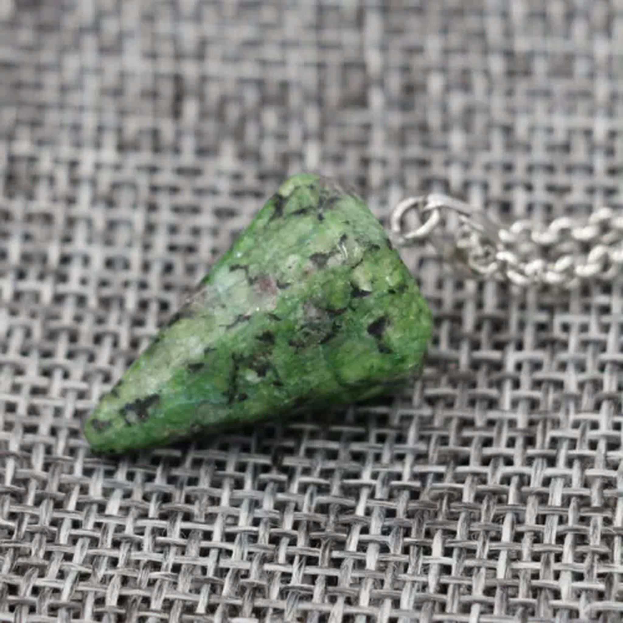 HOOUN Natural Crystal Pendulum Healing Dowsing Chakra Reiki Amulet ...