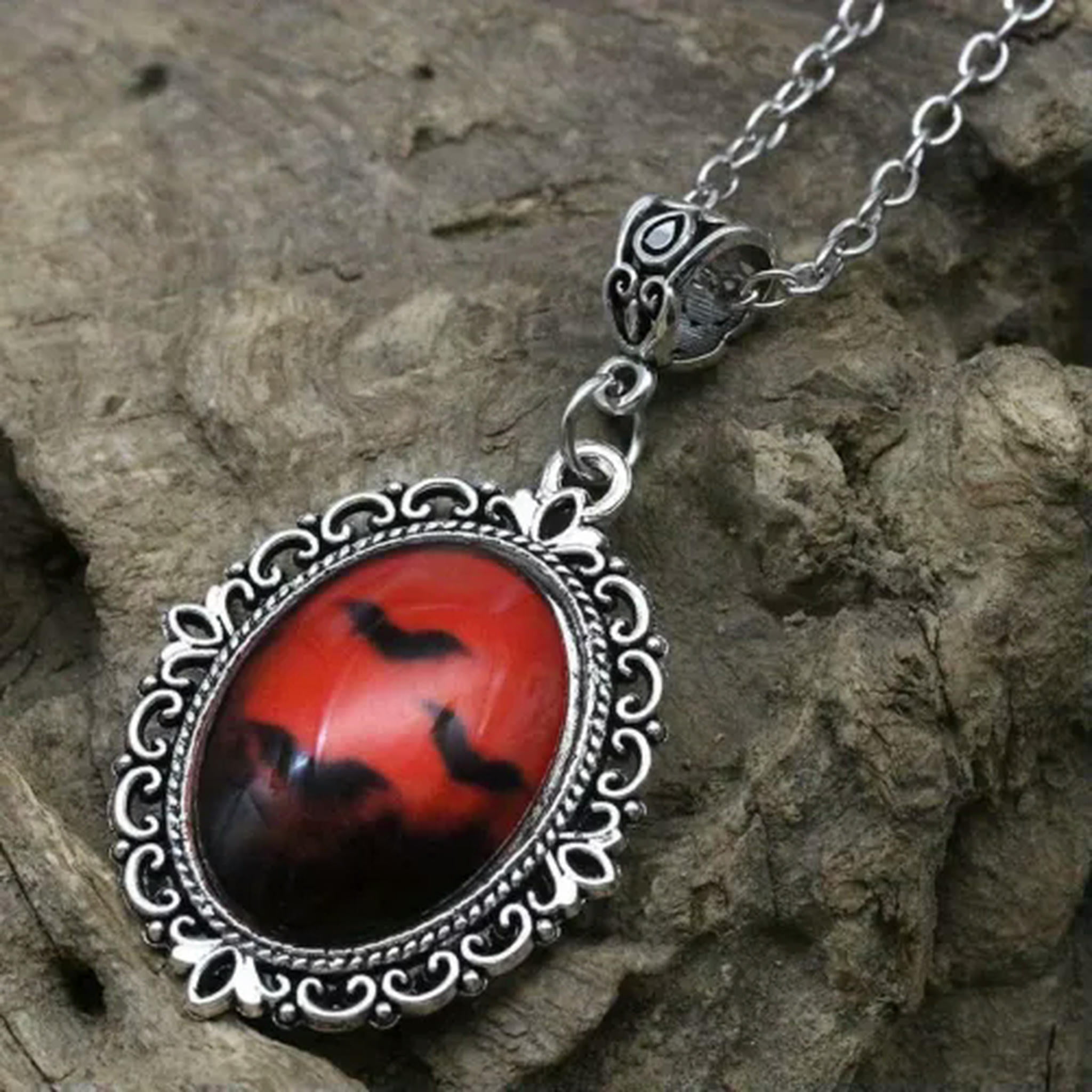HOOUN Red Gothic Bat Pendant Women Gothic Necklace Vampire Bat Witch ...
