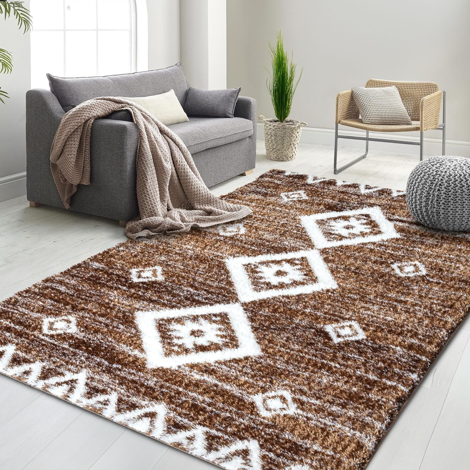 HR Ultra-Soft Shaggy Area Rug with Southwestern Diamond Pattern ...