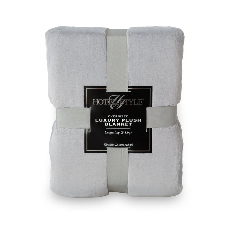 Hotel Style Oversized Luxury Plush Bed Blanket in Full Queen 90 x 94 Grey
