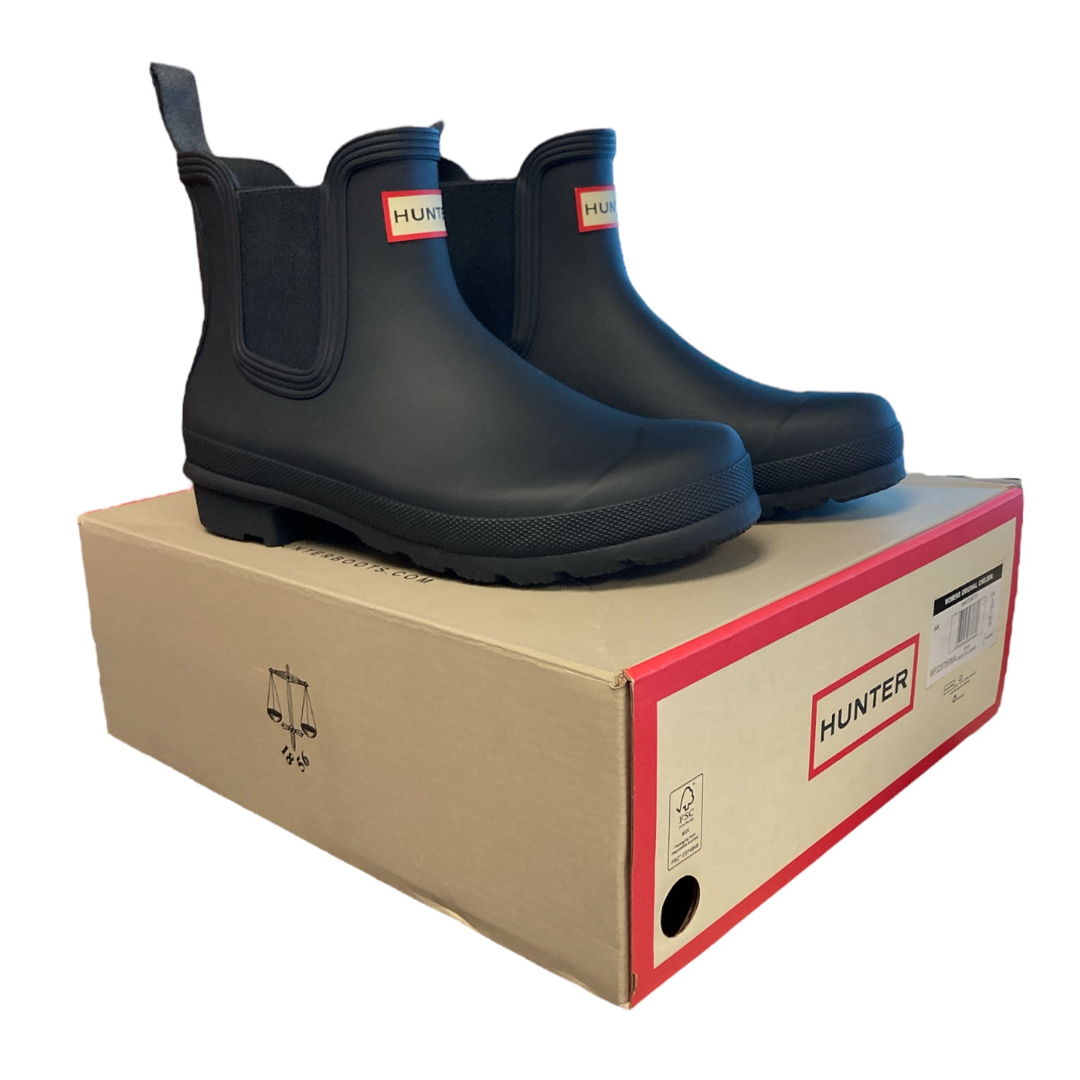 HUNTER Women's Original Waterproof Chelsea Rubber Pull-On Boot (Navy, 8 ...