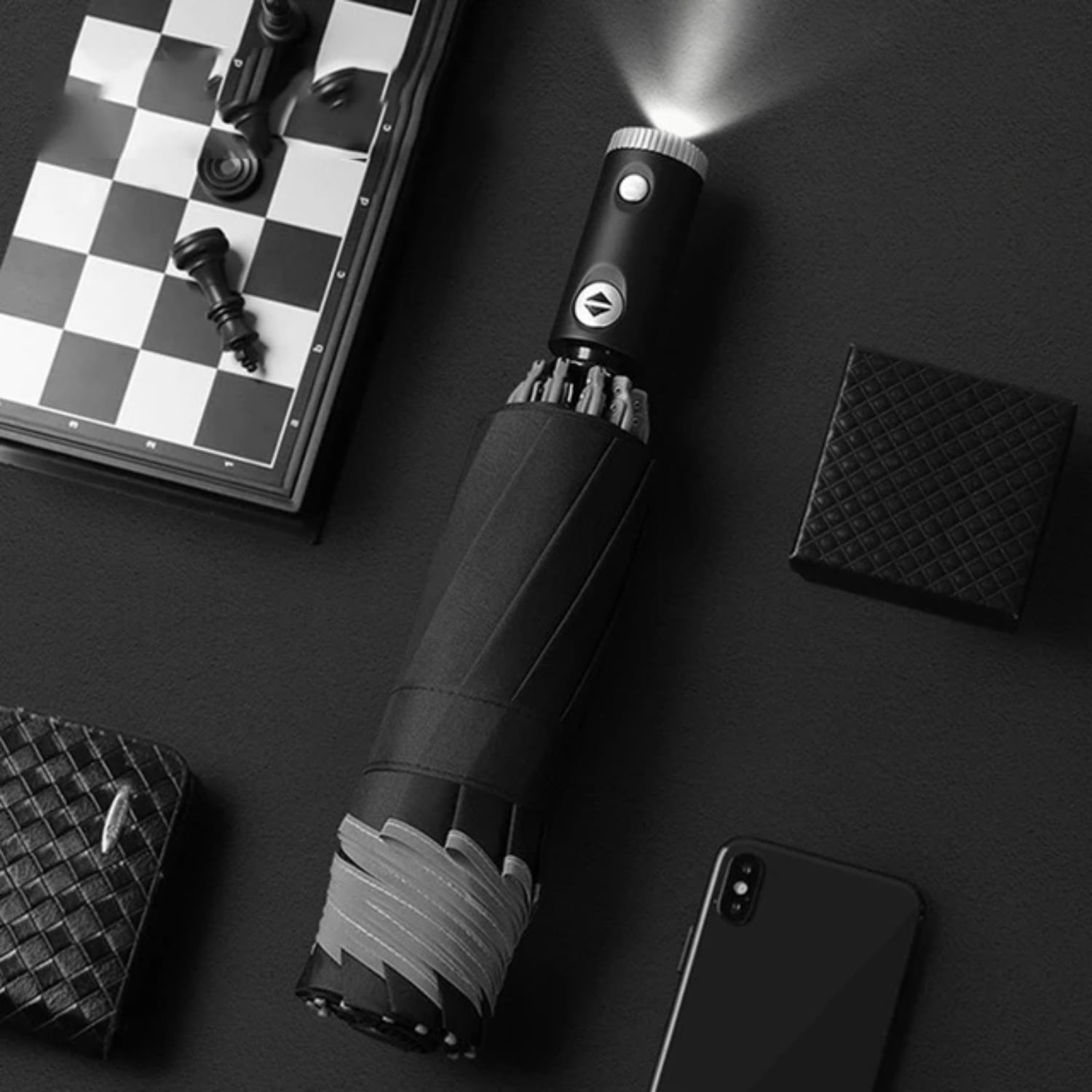 HYYANGUWENTI Automatic LED Light With Reflective Stripe for Reverse ...