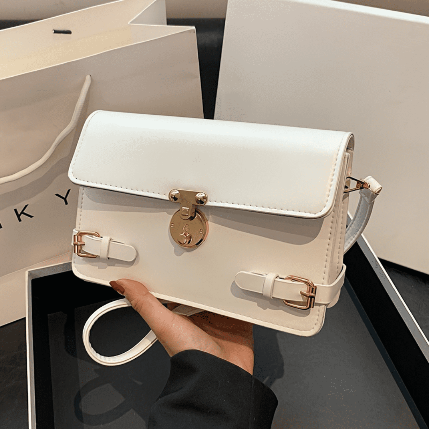 HYYANGUWENTI Vintage Style Classic Square Shoulder Locked Crossbody Bag ...