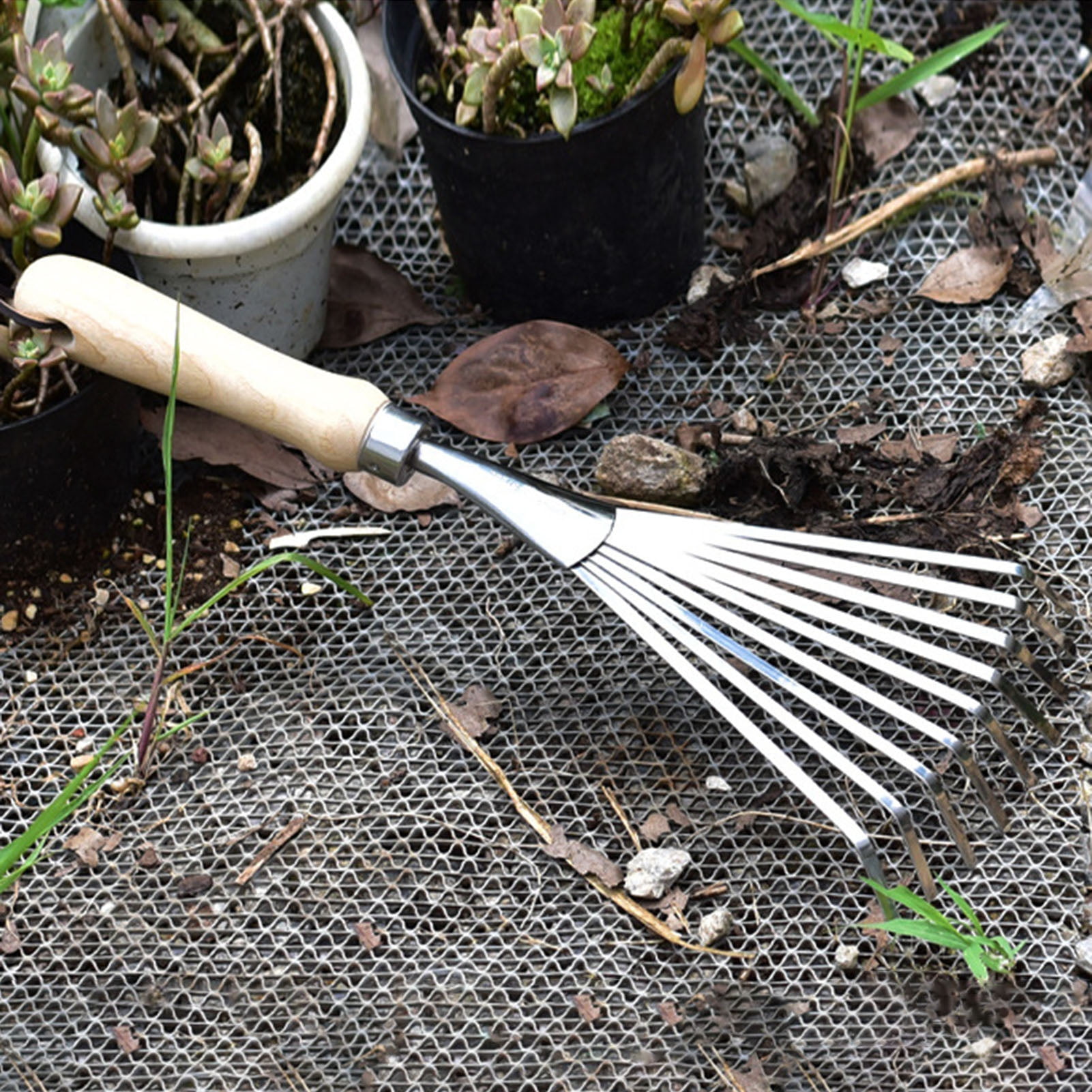 HZLXW Garden Rake Stainless Steel Thatch Rake with Wooden Handle 9 ...