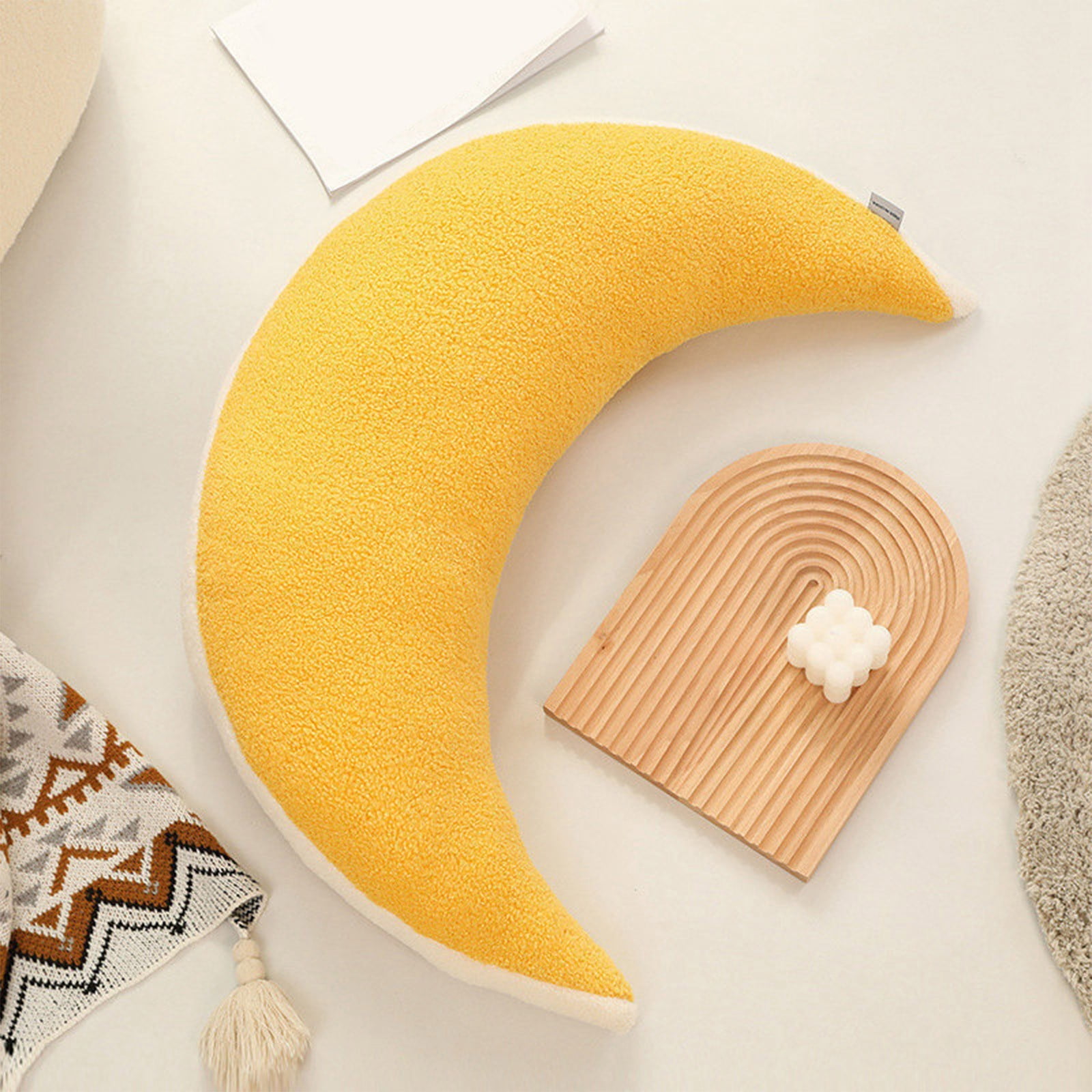 Half Moon Pillow For Knees, Half Moon Pillow Night Light - Plush Toy ...