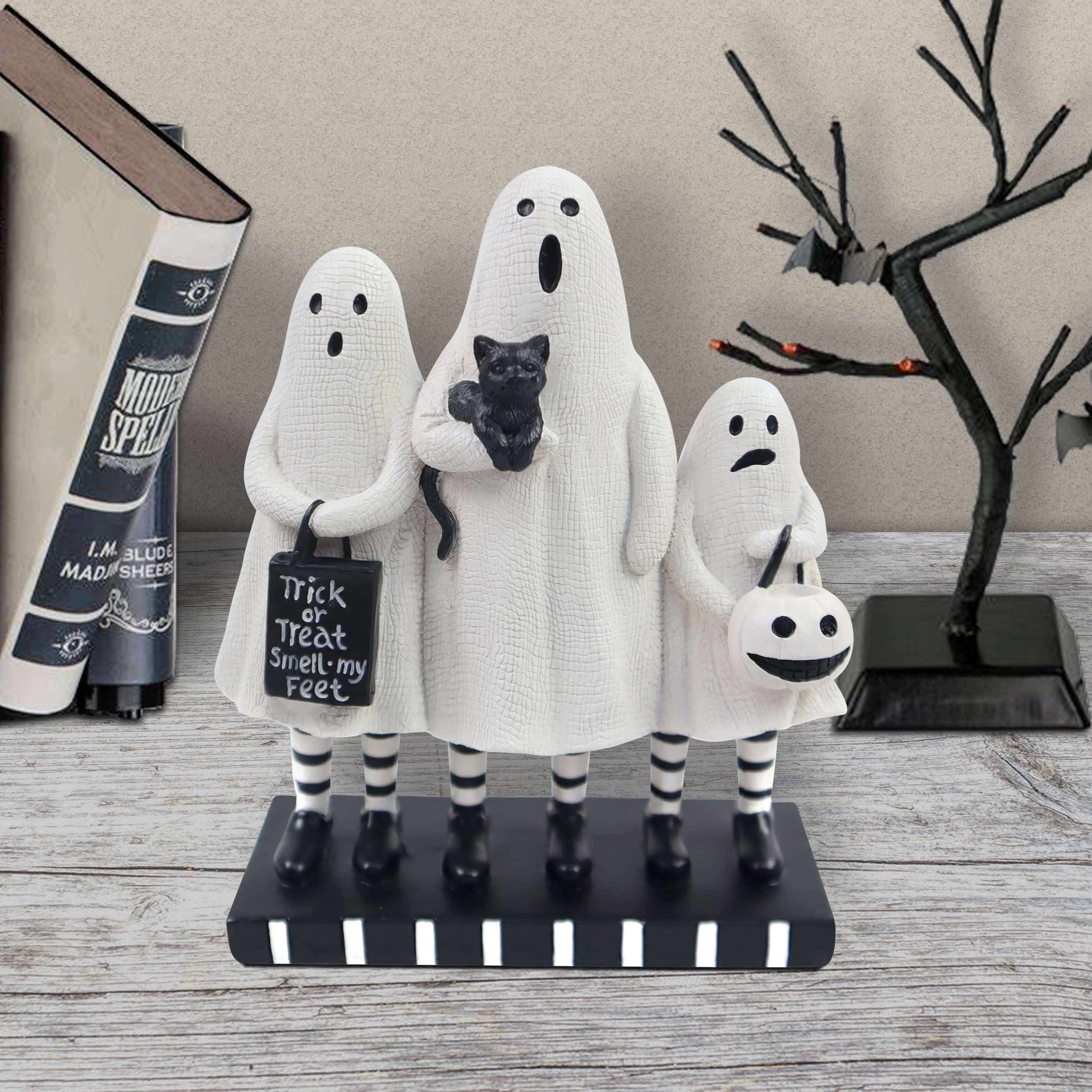 Halloween Black & White Resin Ghost Decoration, 6 in, by Way To ...