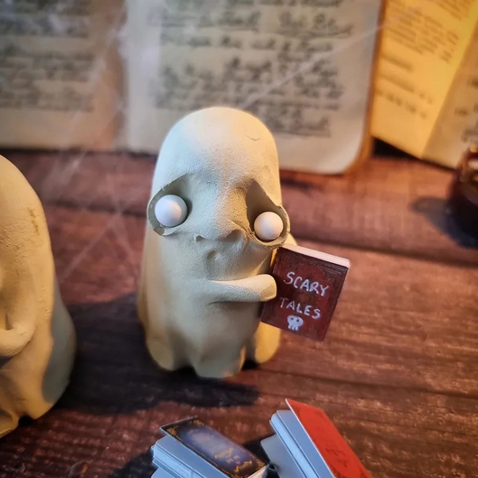 Halloween Decorations Outdoor, Halloween Horror Ghost Reading Book ...