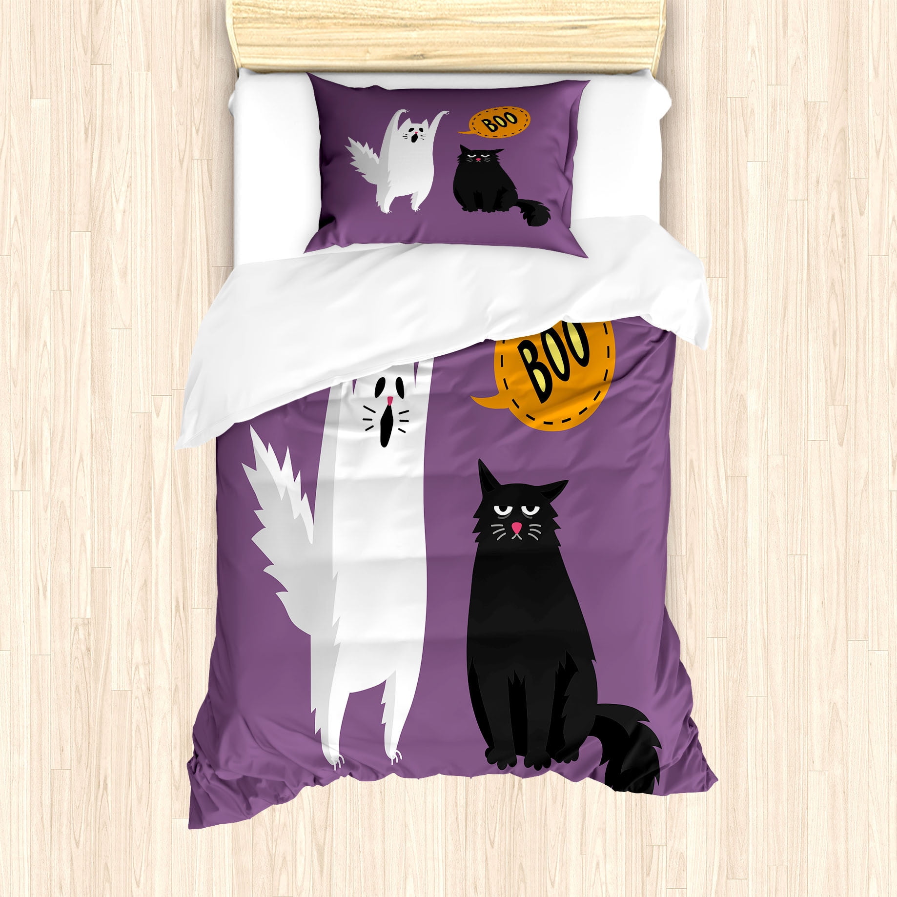 Halloween Duvet Cover Set, Funny Scene of Ghost White Cat Says Boo to ...