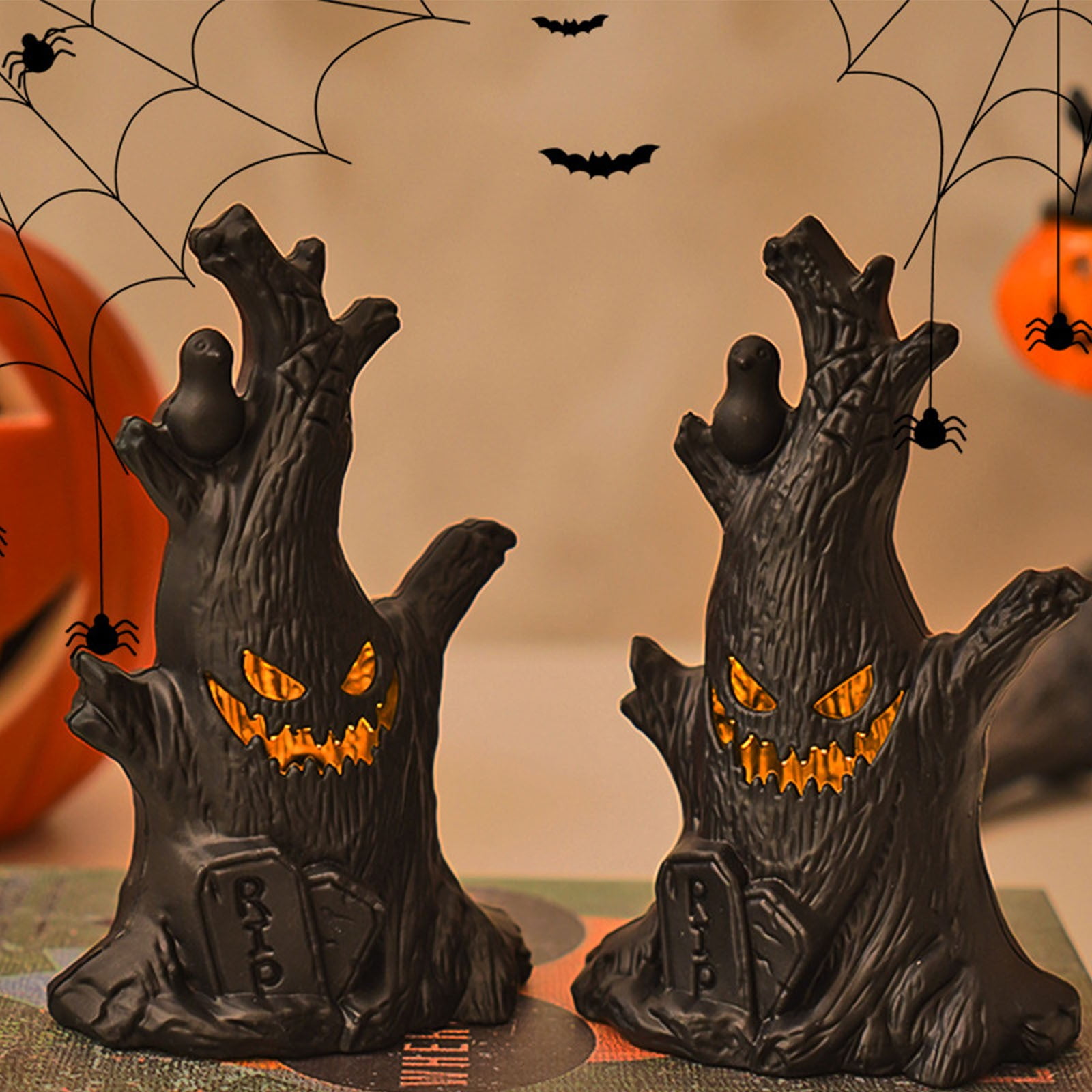 Halloween Lighted Haunted Tree Decoration with LED Candle Lights ...