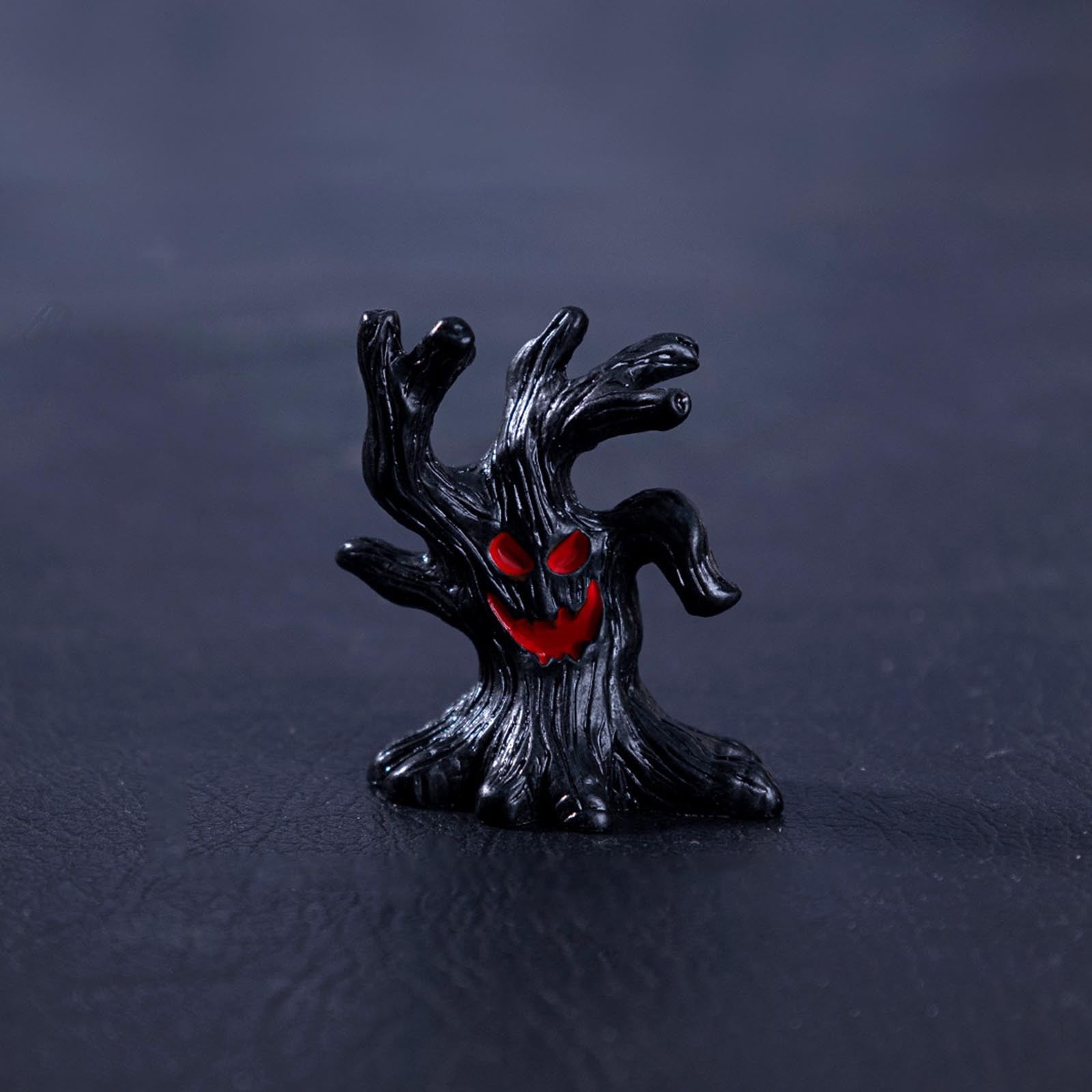 Halloween Miniature Figurine Model, Spooky Resin Figurines for Indoor ...