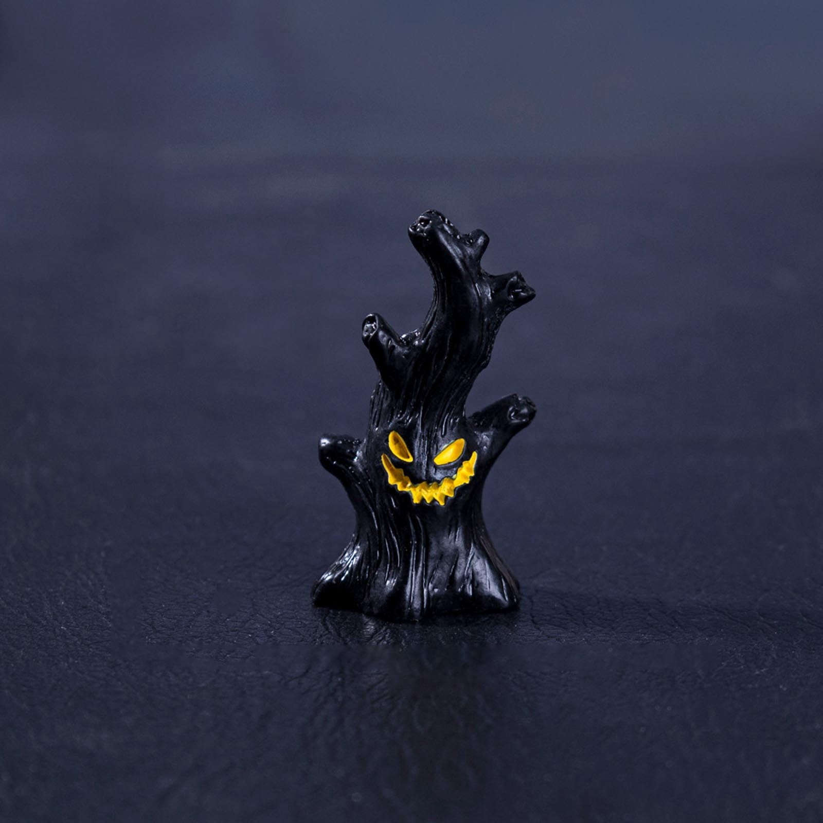 Halloween Miniature Figurine Set | Realistic Resin Tabletop Decor ...