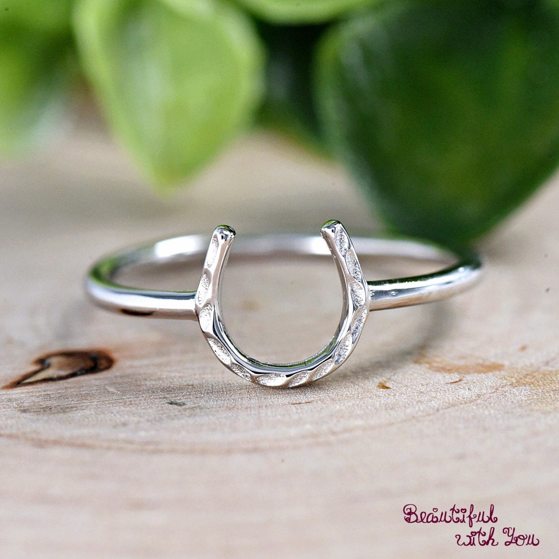 Hammered Horseshoe Ring, 925 Sterling Silver Horseshoe Luck Ring, Dainty Simple Minimalist Good ...