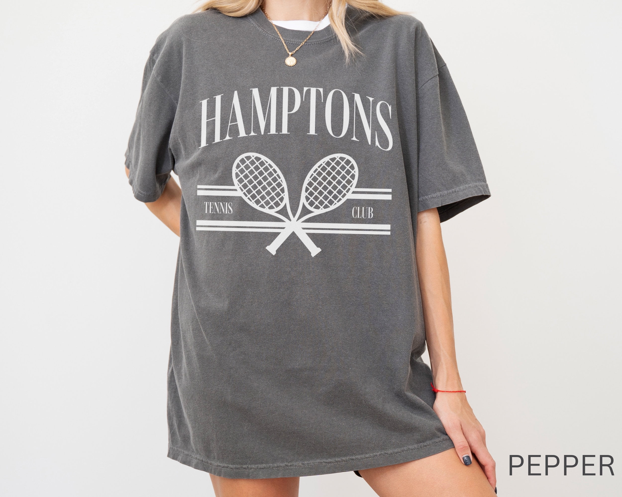 Hamptons Tennis Club T-Shirt Girl s Trip, Bachelorette Shirt Retro Old ...