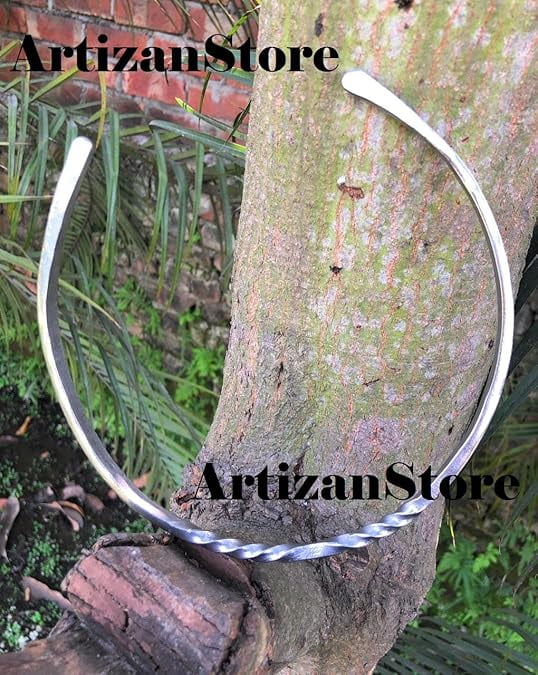 Hand Forged Twisted Iron torc, Celtic Solid Metal Torc Rustic Vintage ...